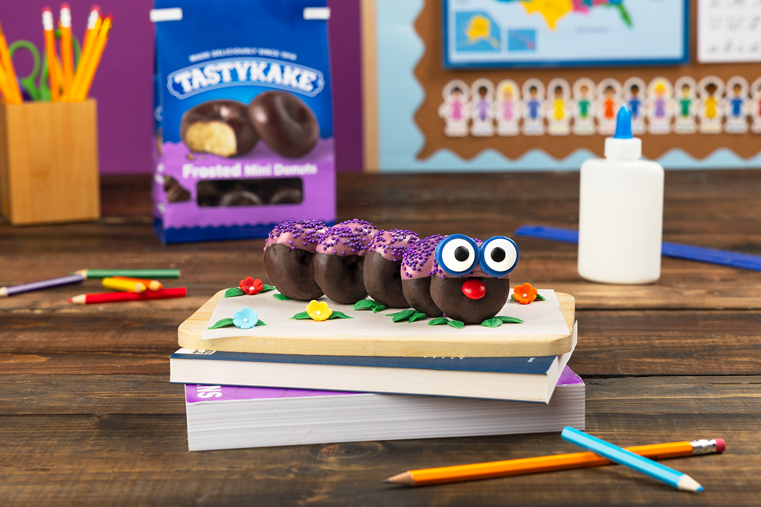 Mini Donut Bookworms — Tastykake