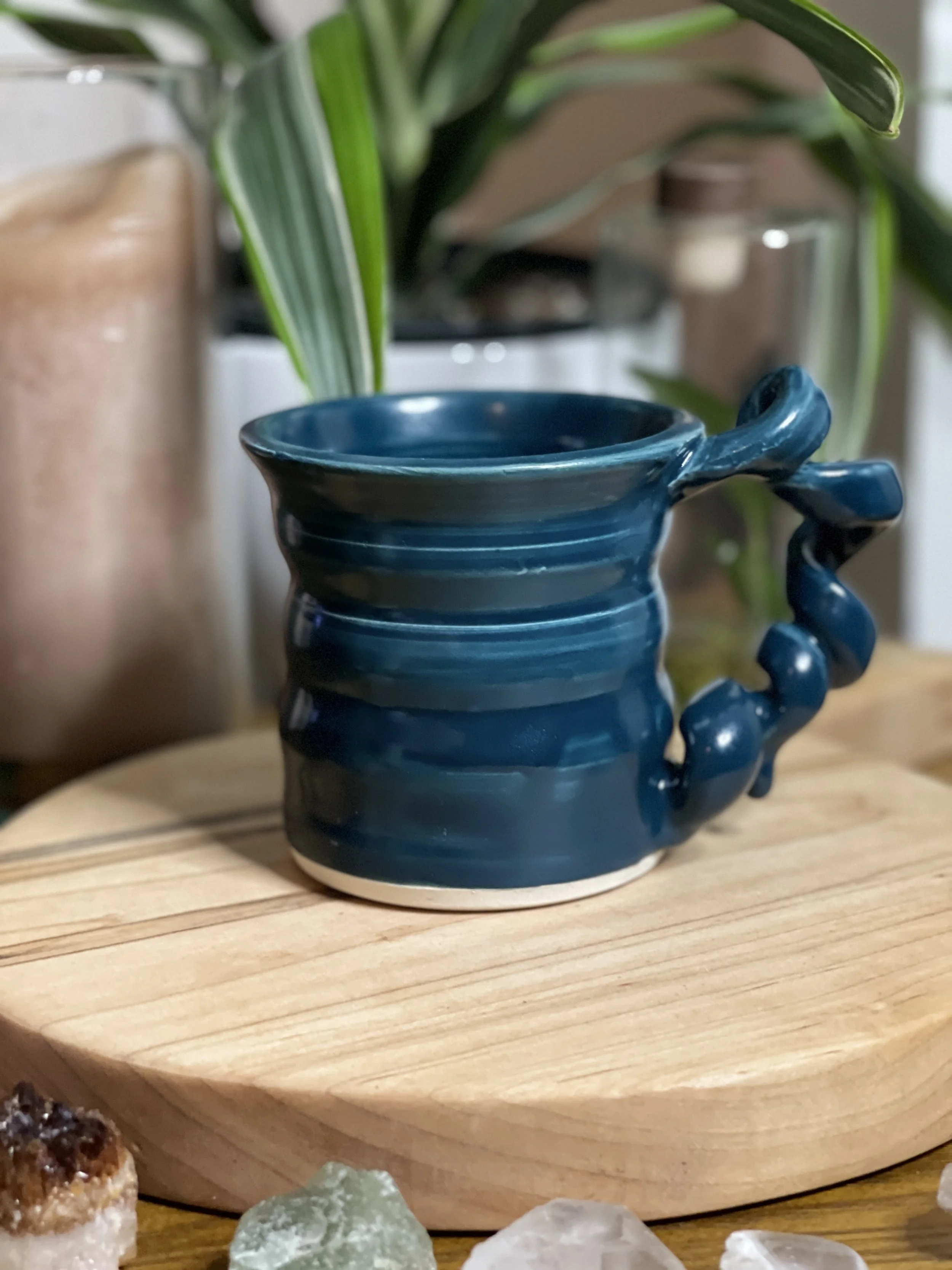Peacock Squiggly Cup — Fredamind