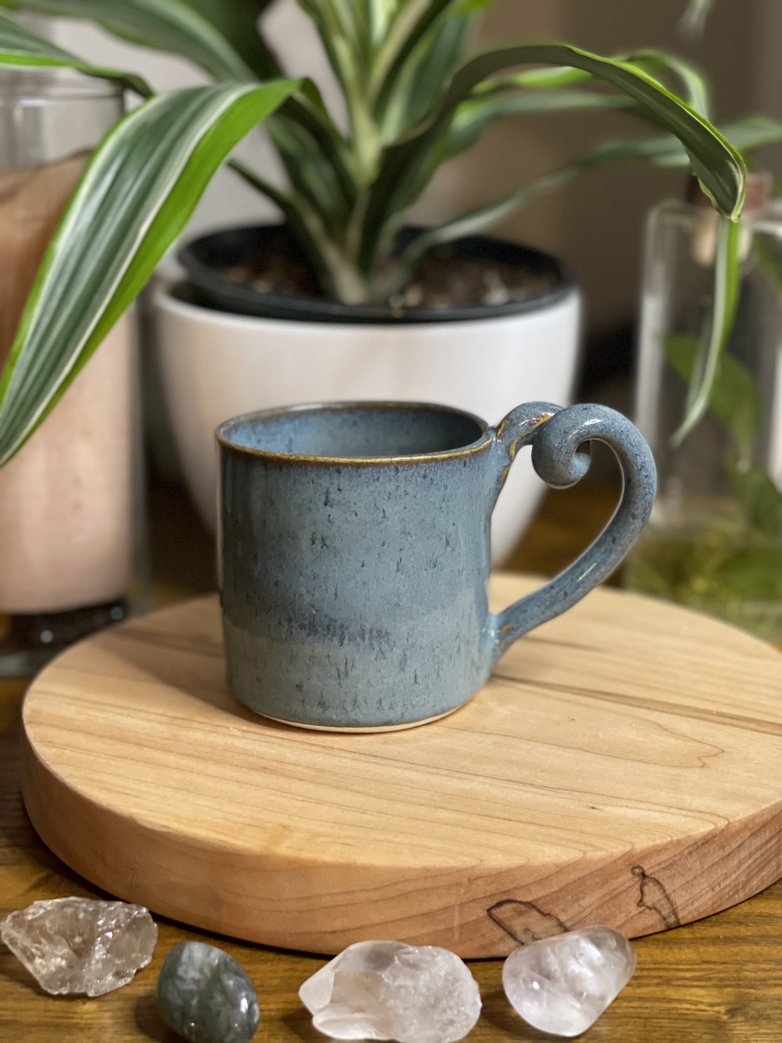 Stone Squiggly Cup — Fredamind