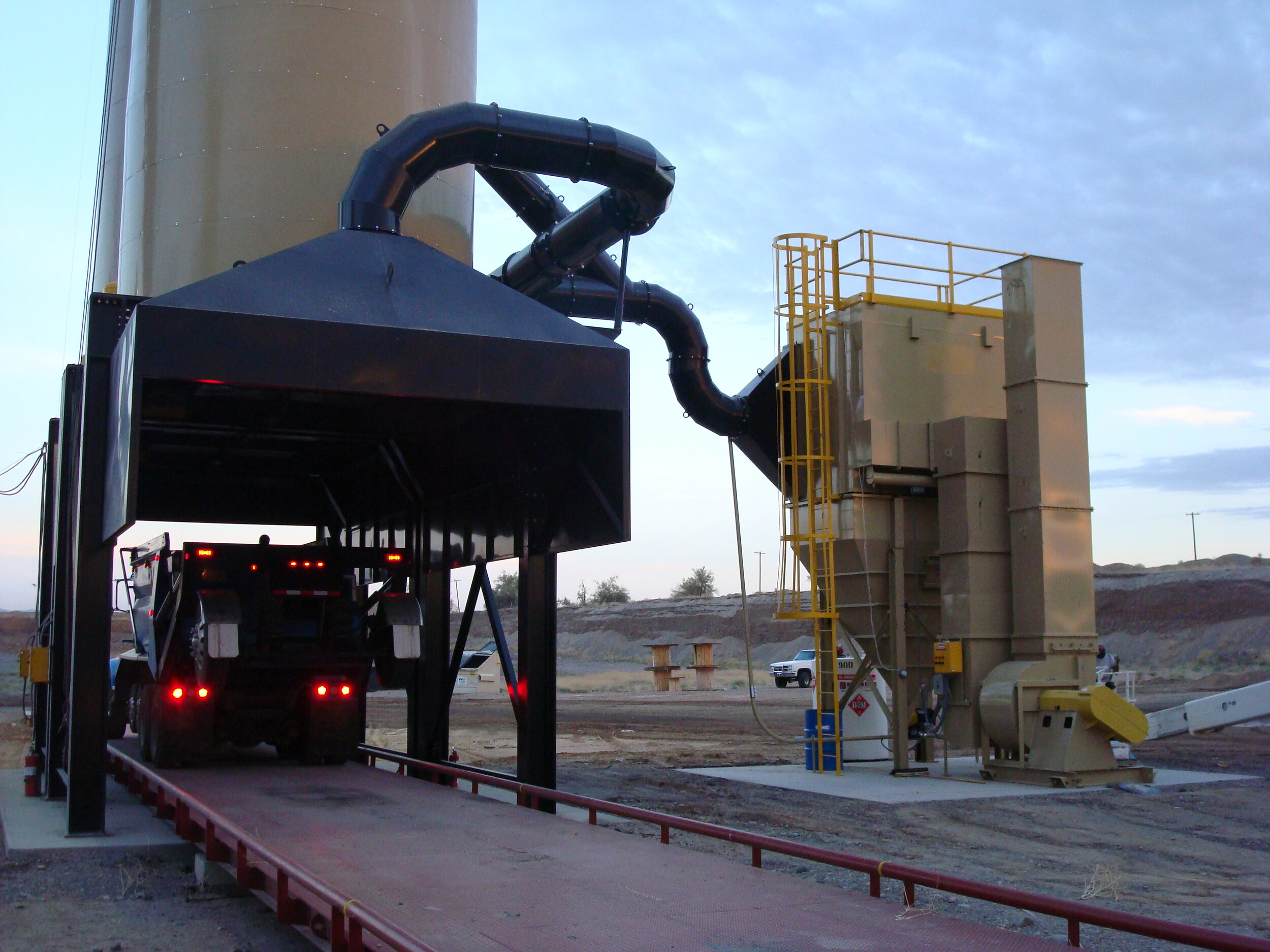 Hot Mix Storage Silos — ALmix - Asphalt Equipment Company