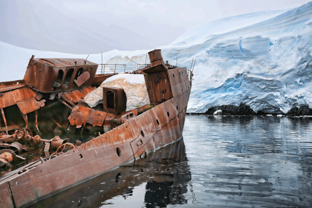Whaling era relicts at Enterprise Island... — GEOPHOTOSCAPES