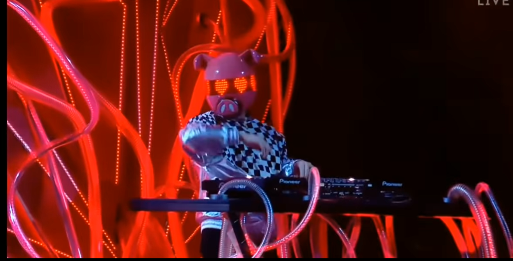 Anne Marie - Brit Awards 2022 — Leviathan Workshop