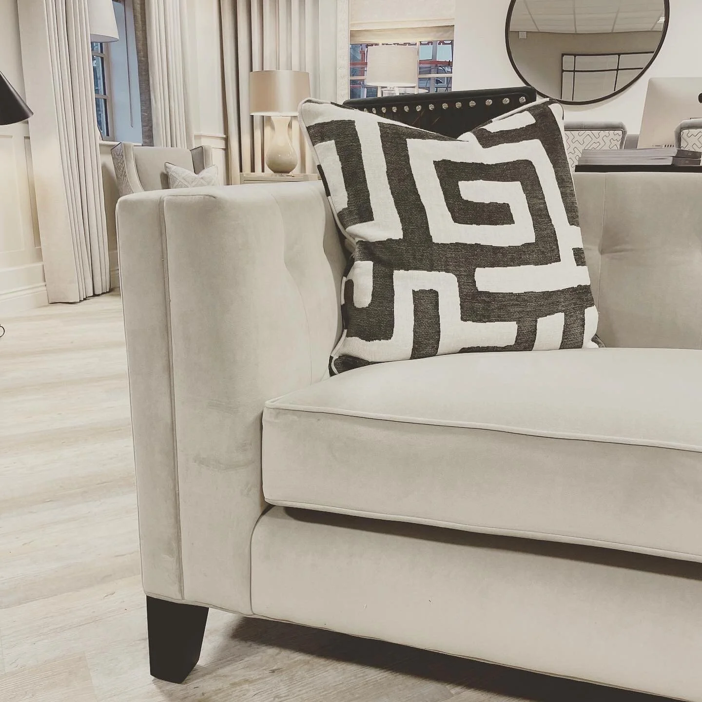 M A R S H & C O. | Bespoke Entertainment Unit | Bespoke Joinery ...