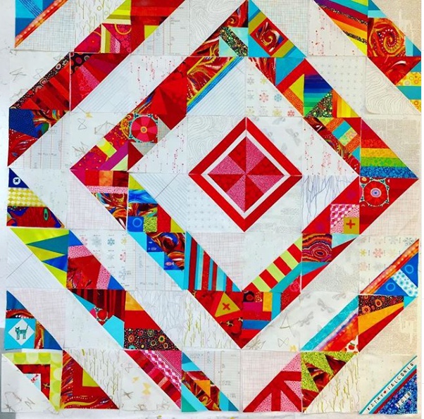 20+ Quilt Ideas Using (half square) Scrappy Triangles | Leila Gardunia ...