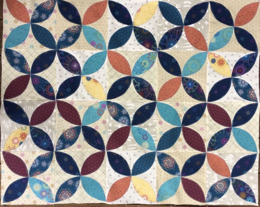 Orange Peel (or Petal) Baby Quilt Tutorial | Leila Gardunia Quilt Patterns