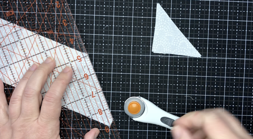 How to Stitch-and-Flip When Making a Quilt Block | Leila Gardunia Quilt ...