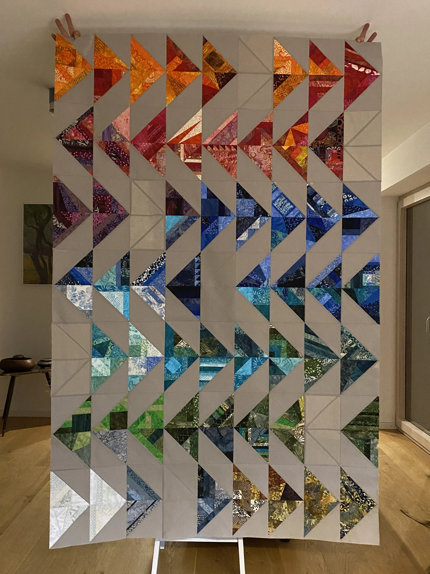 Over 40 Scrappy HST Triangle Quilt Layout Ideas! | Leila Gardunia Quilt ...