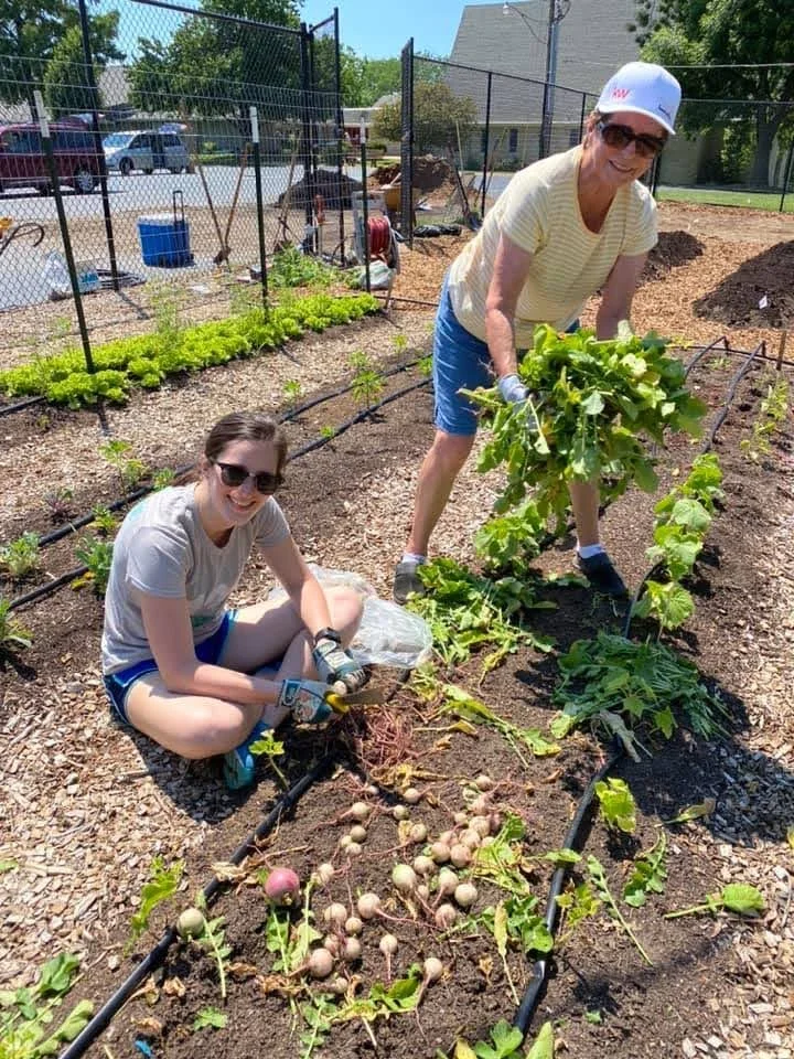 Custom Foodscapes | Greater St. Louis