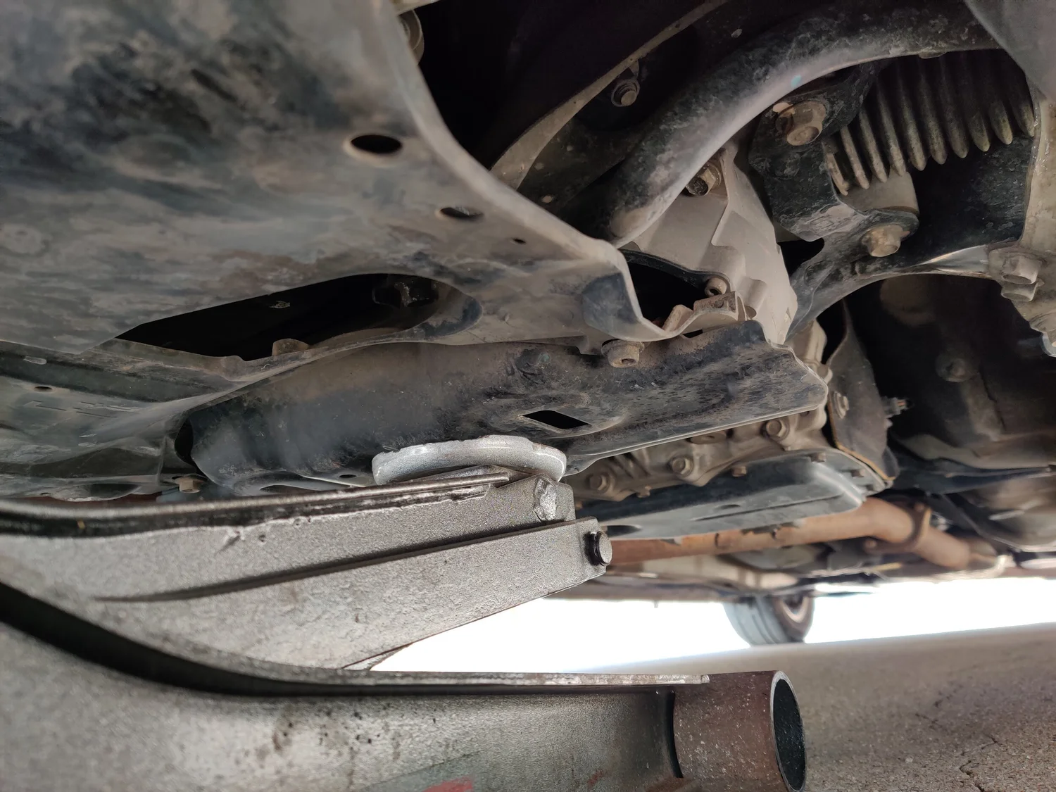 Putting your Subaru up on jack stands! Getting your Subaru in the air ...