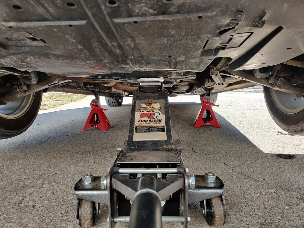 Putting your Subaru up on jack stands! Getting your Subaru in the air ...