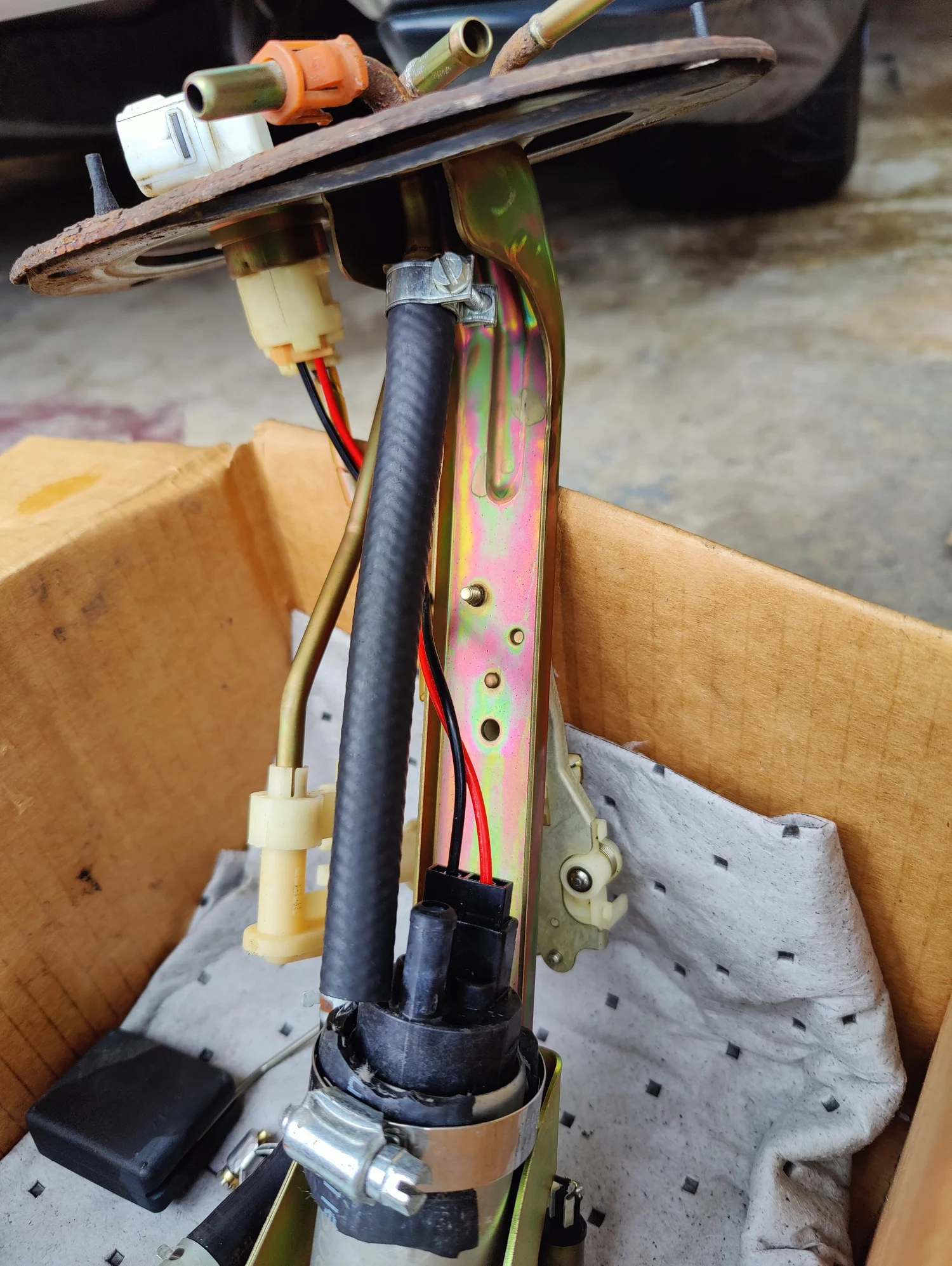 Subaru fuel filter switcharoo! Taking our fuel filter back to the ...