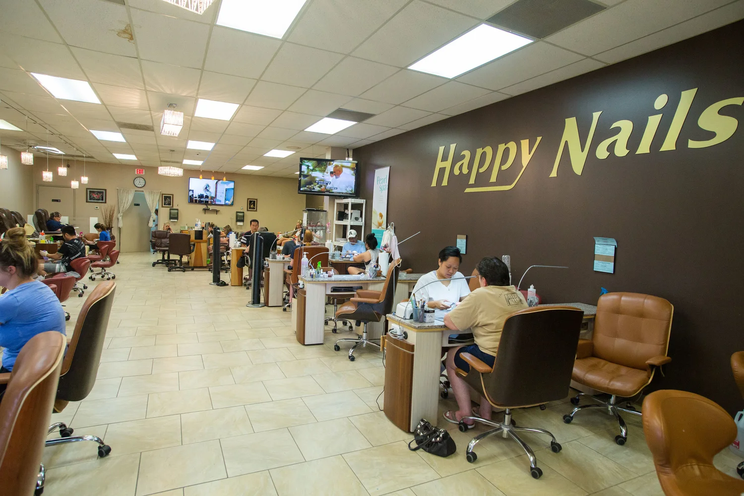 Beauty is how you Feel: Happy Nails — TK Business Magazine