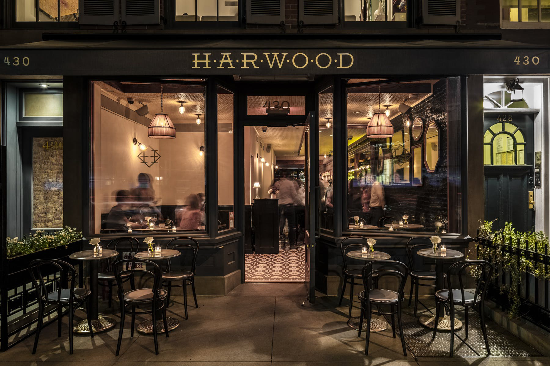 Harwood — de Vicq design