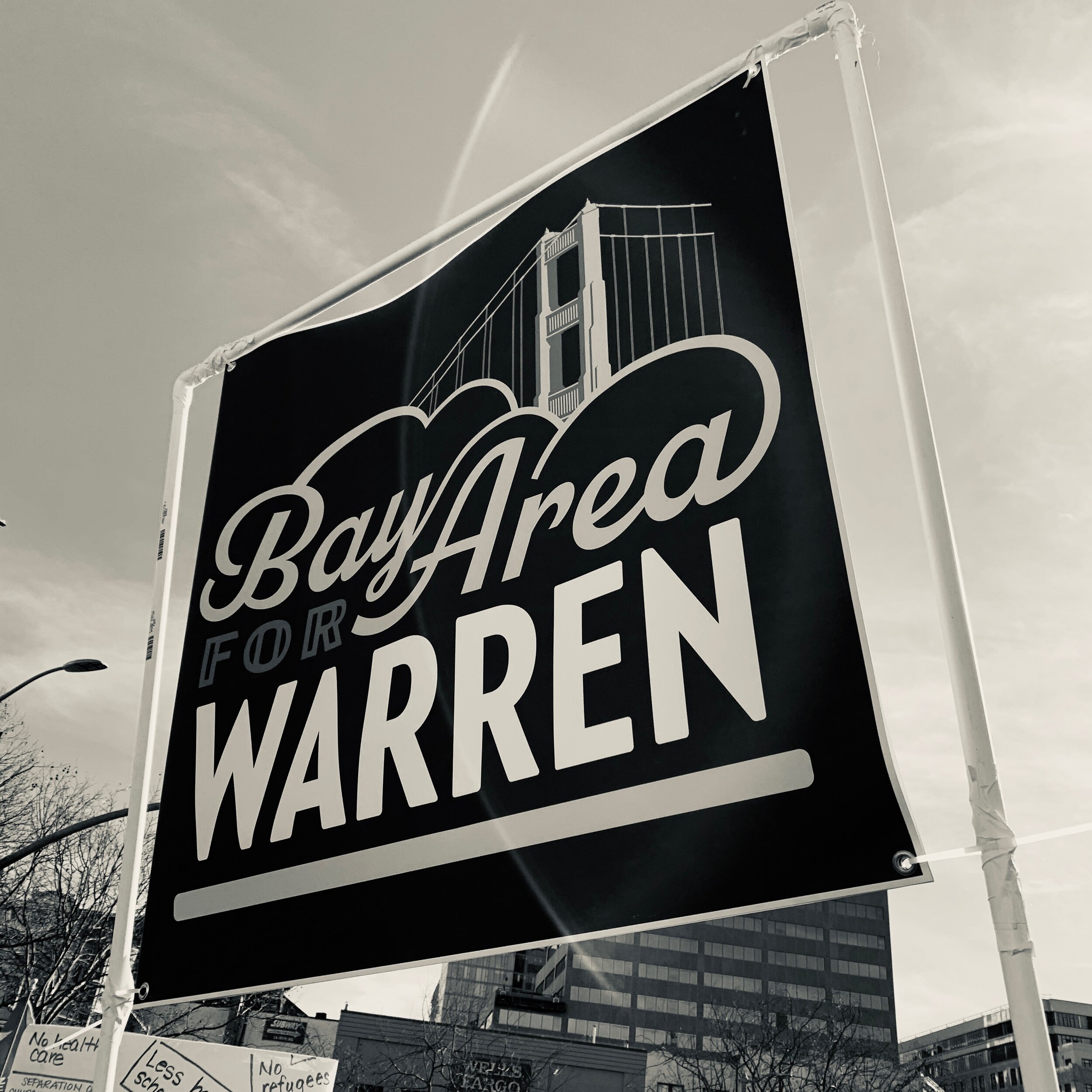 Elizabeth Warren Presidential Campaign Volunteer Logos — de Vicq design