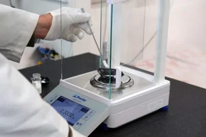Analytical Balances vs. Precision Balances — ASC