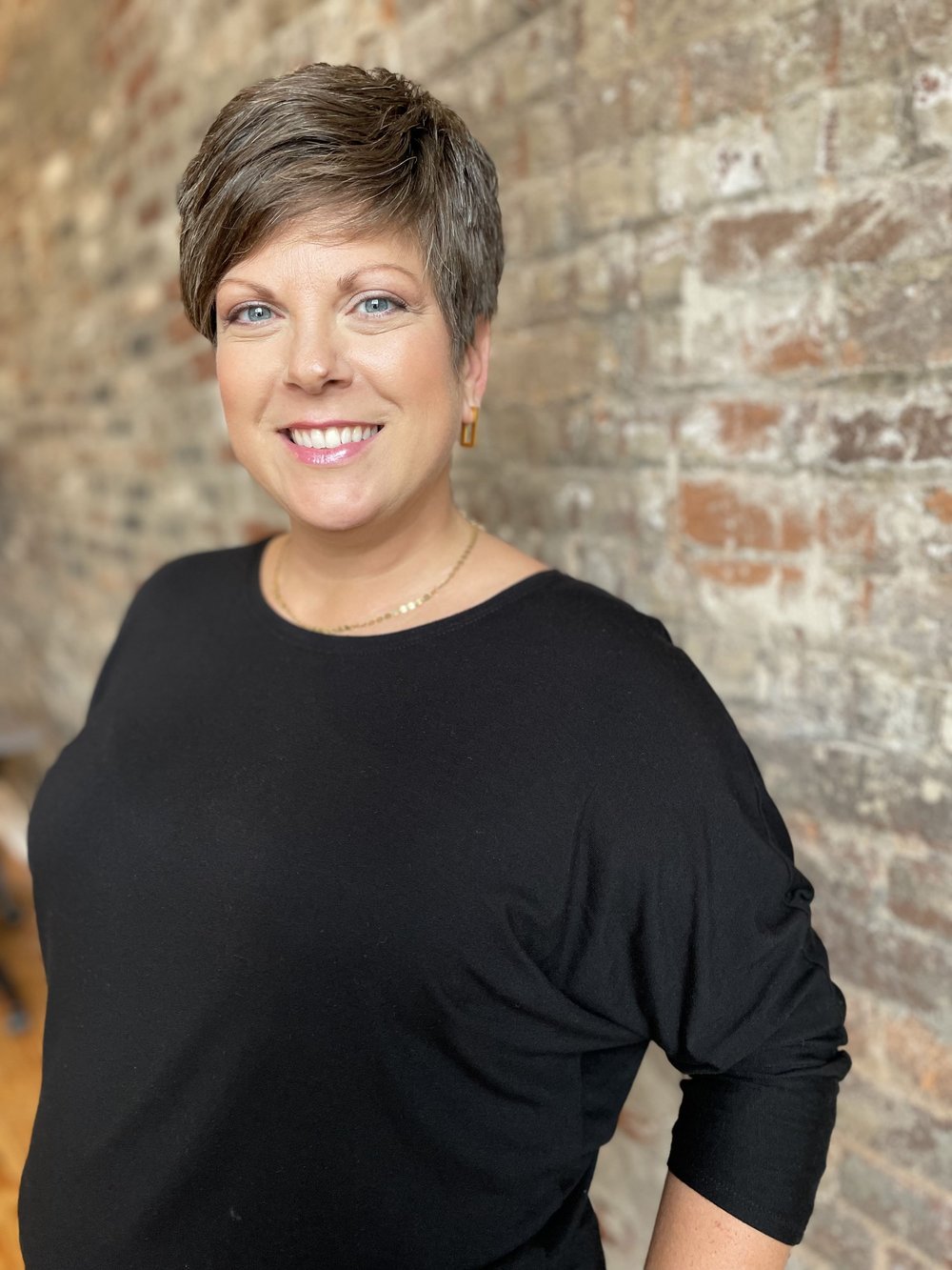 Our Team — Giles Chamber