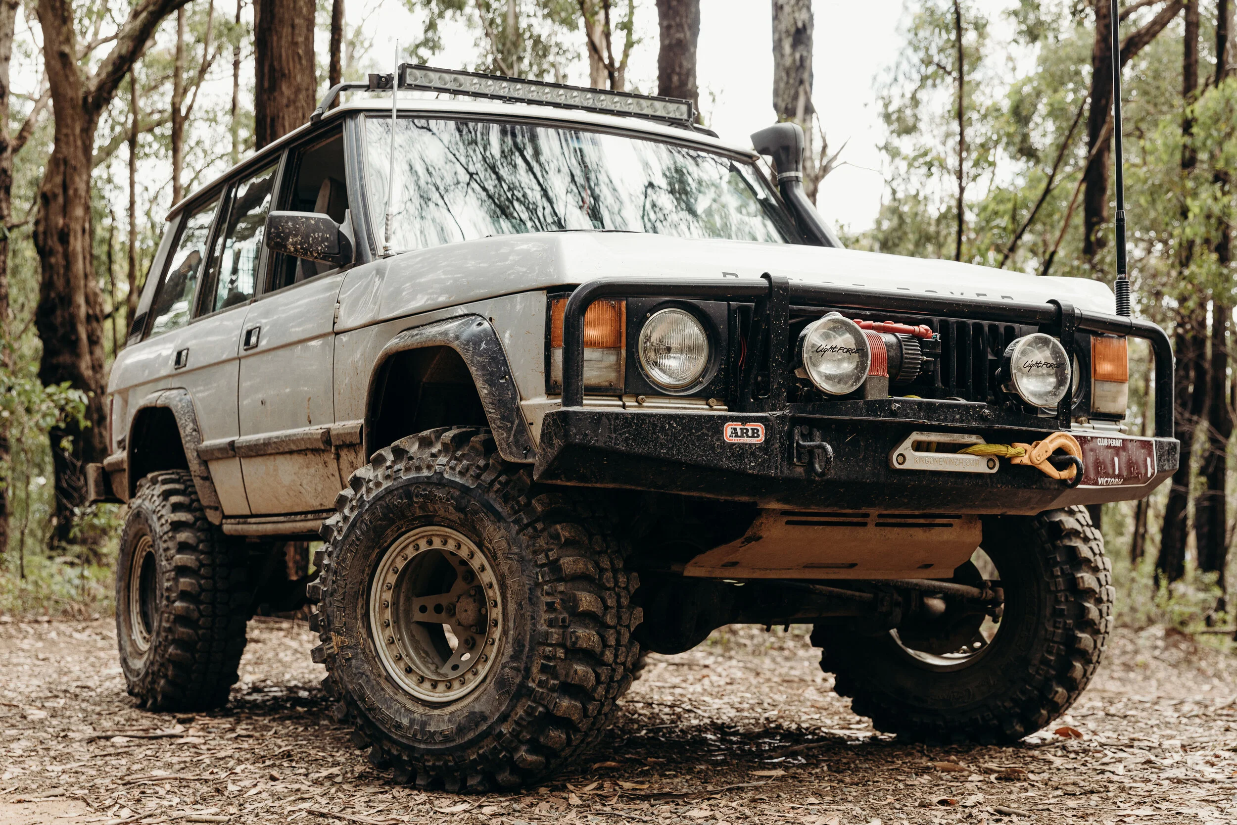 Cal's 1986 Range Rover Classic — Sunday Garage The Four Wheel Drive ...