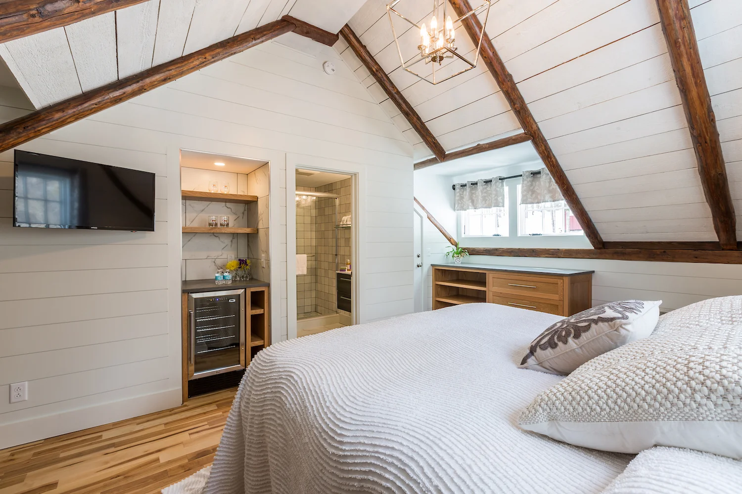 Rooms - Where to Stay Downtown Manchester, VT | Barnstead Inn