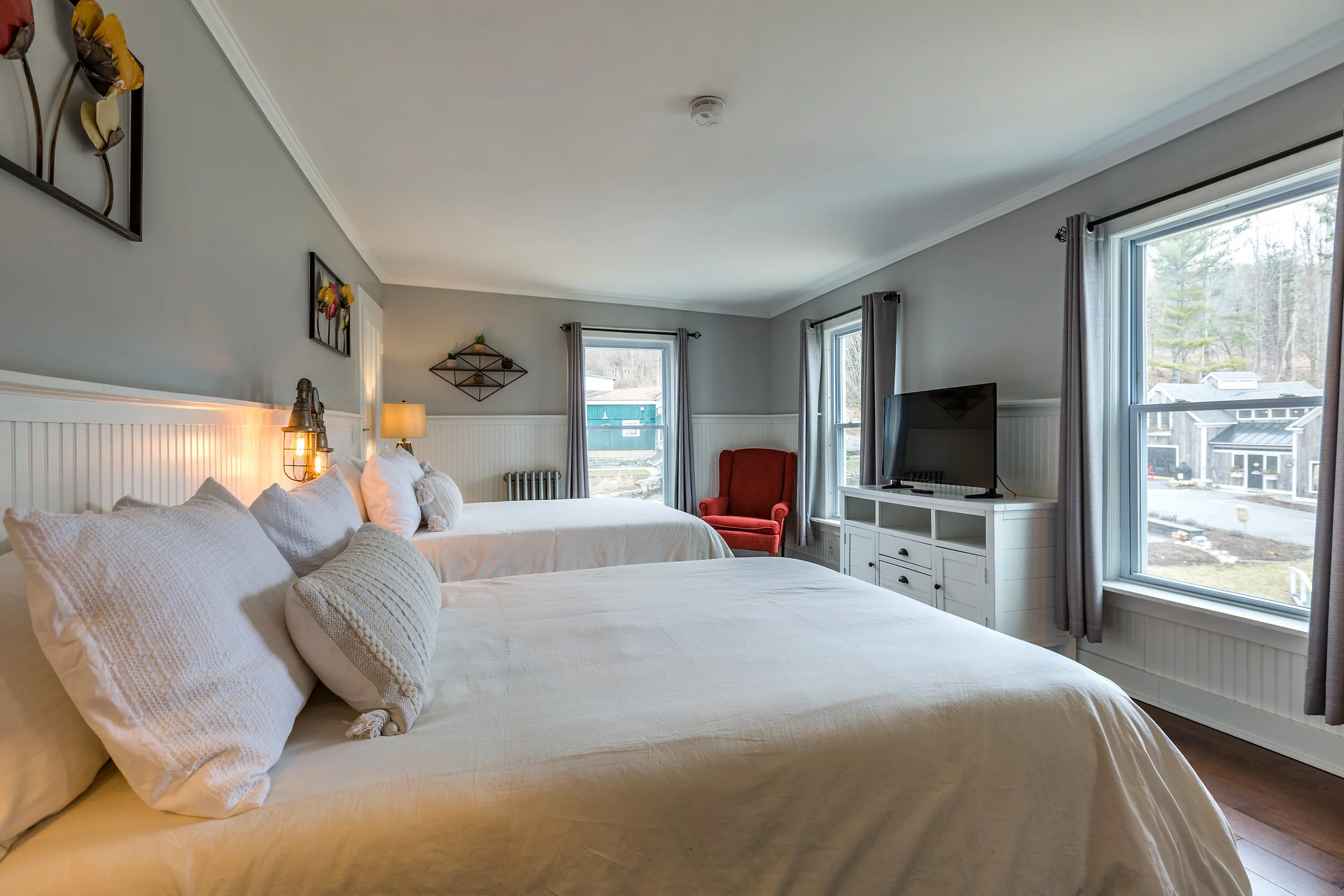 Rooms - Where to Stay Downtown Manchester, VT | Barnstead Inn