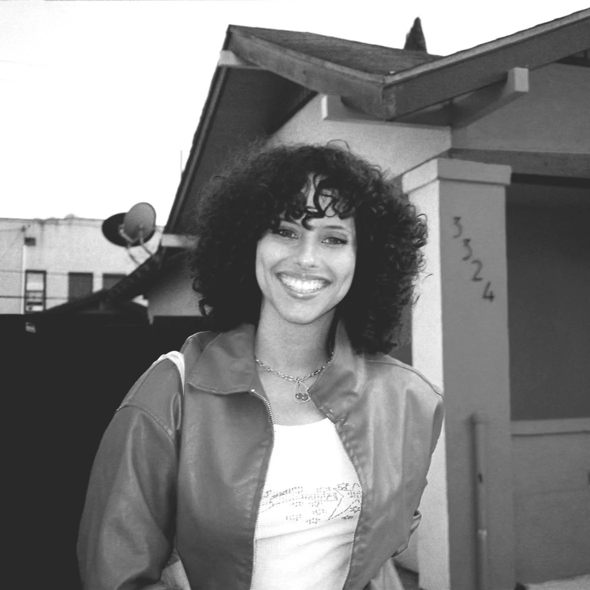 Instructors — THE WONDER NOTE