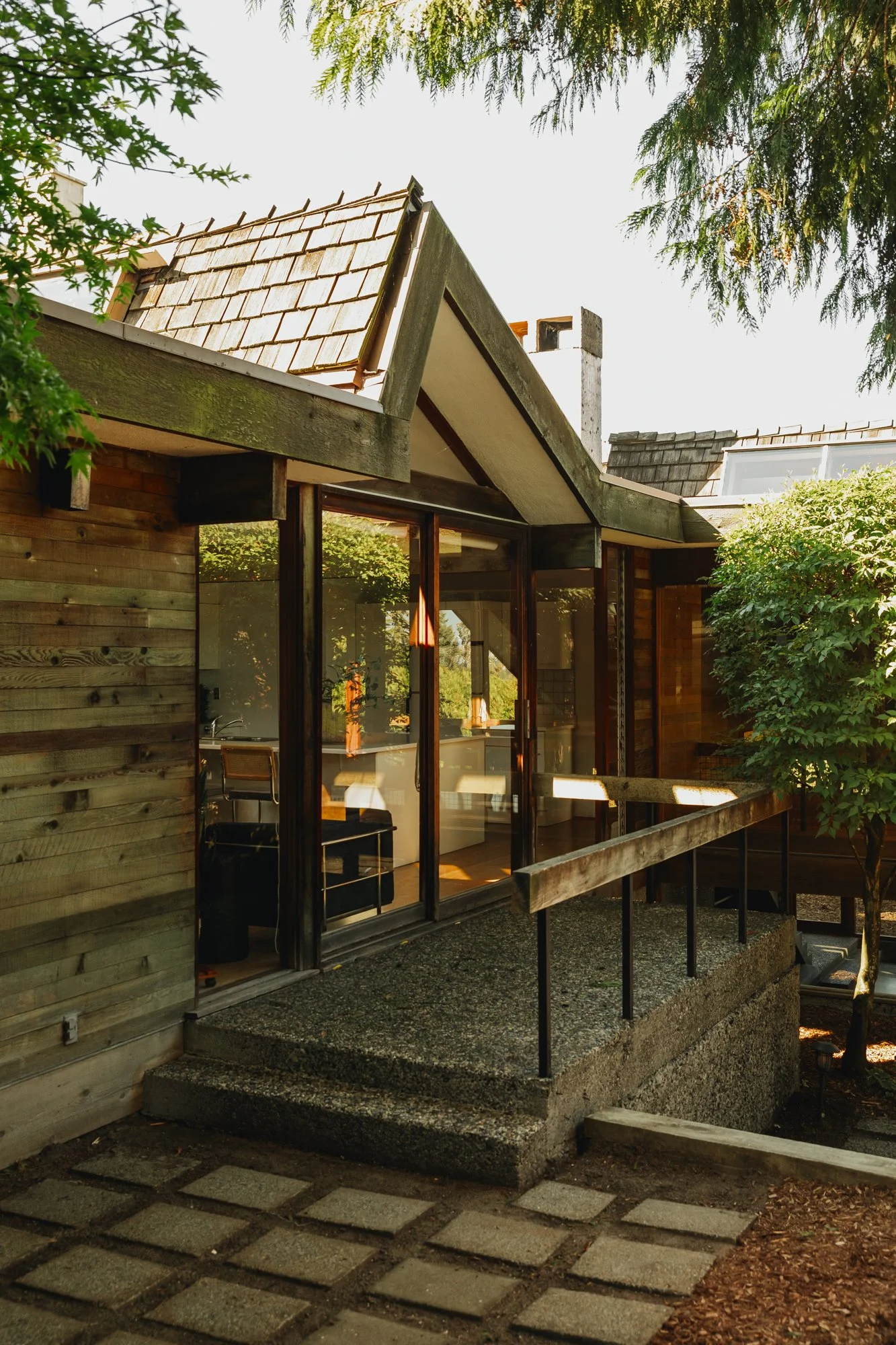 Sound House — West Coast Modern | Real Estate Agents for Architect ...