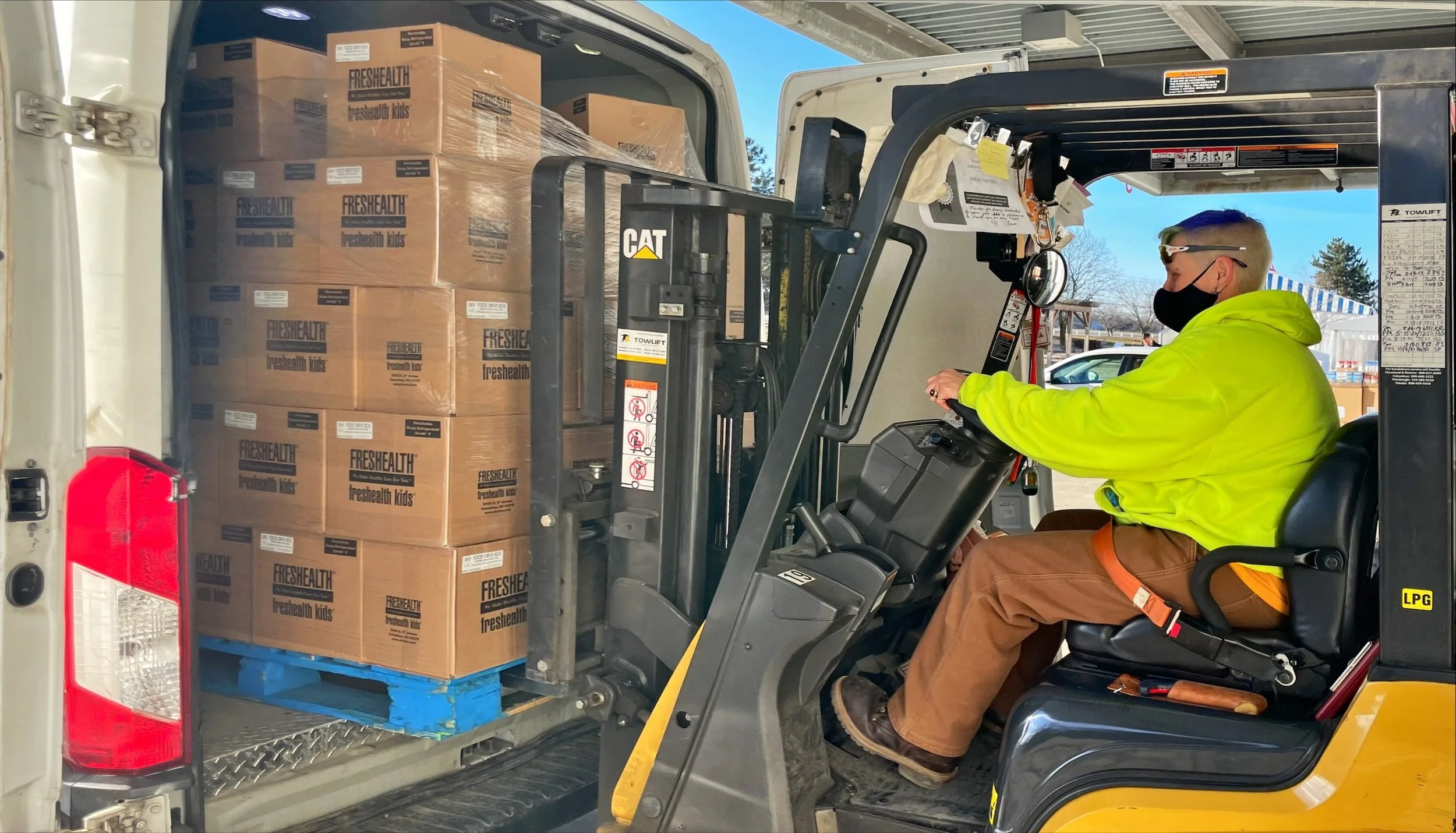 Fresh Cut Food Drive Raises 1,600 Pounds of Produce for Columbus ...