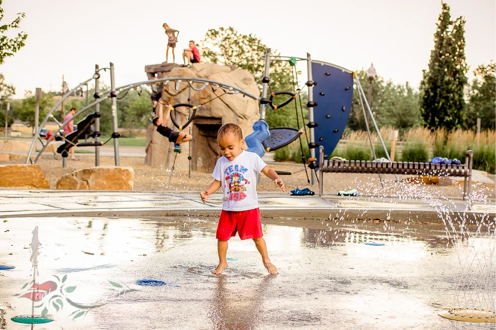 Denver Area Parks with Splash Pads {Denver Family Photographer ...