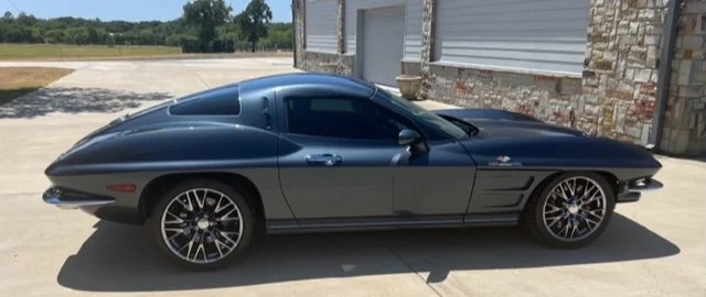 For Sale — Classic Reflection Coachworks | Full Carbon Body Retrovette