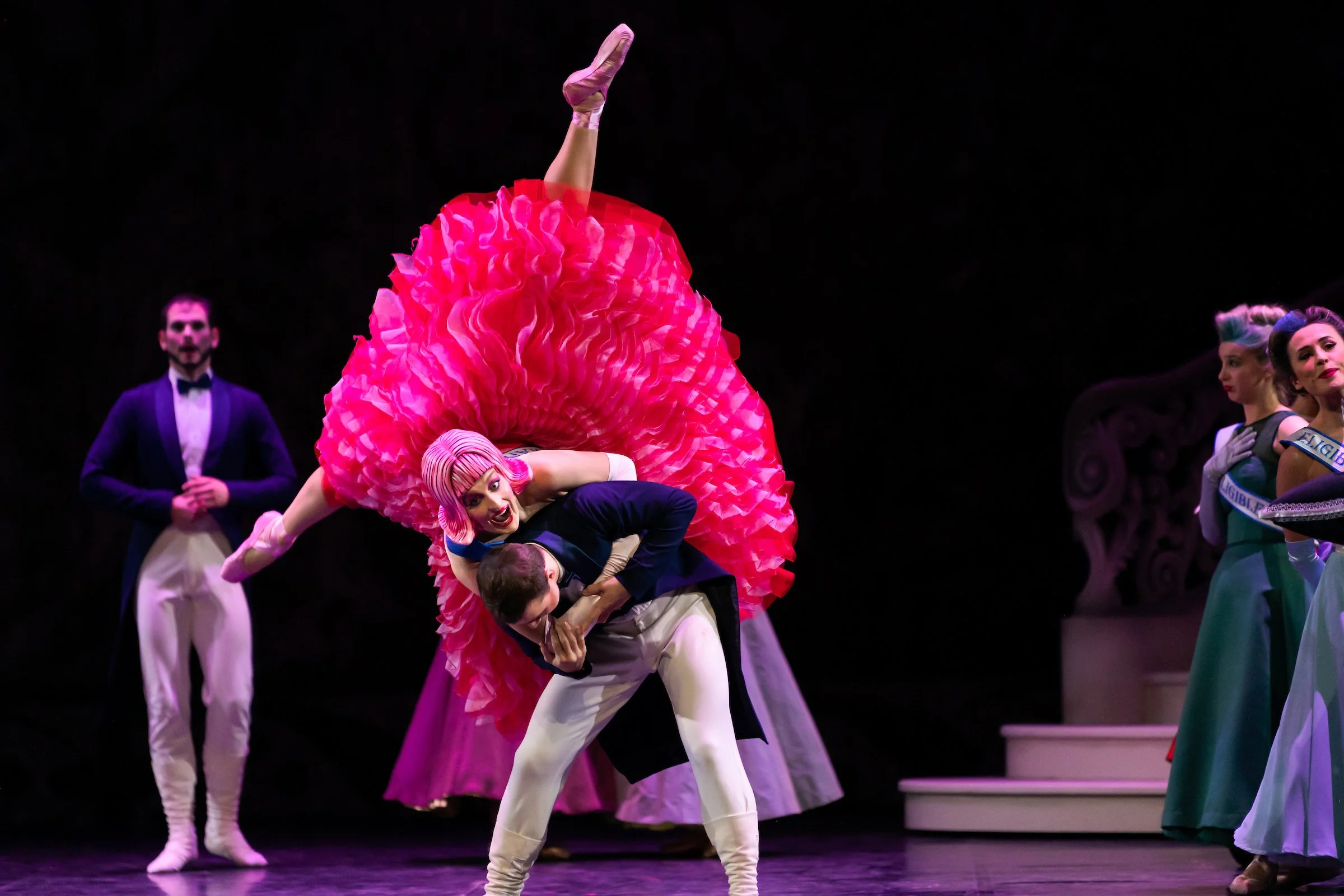 Cinderella/ Royal New Zealand Ballet 2022 — Emma > Kingsbury