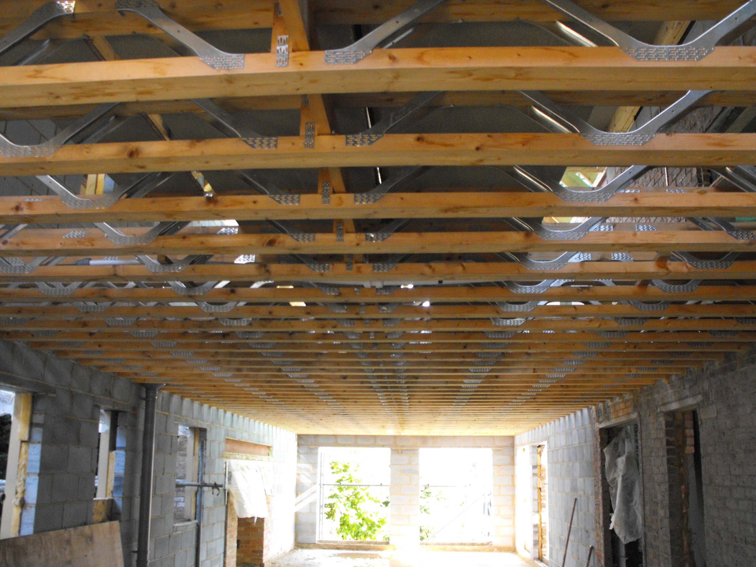 Easi-Joist | Metal web joists — TrussTec Limited