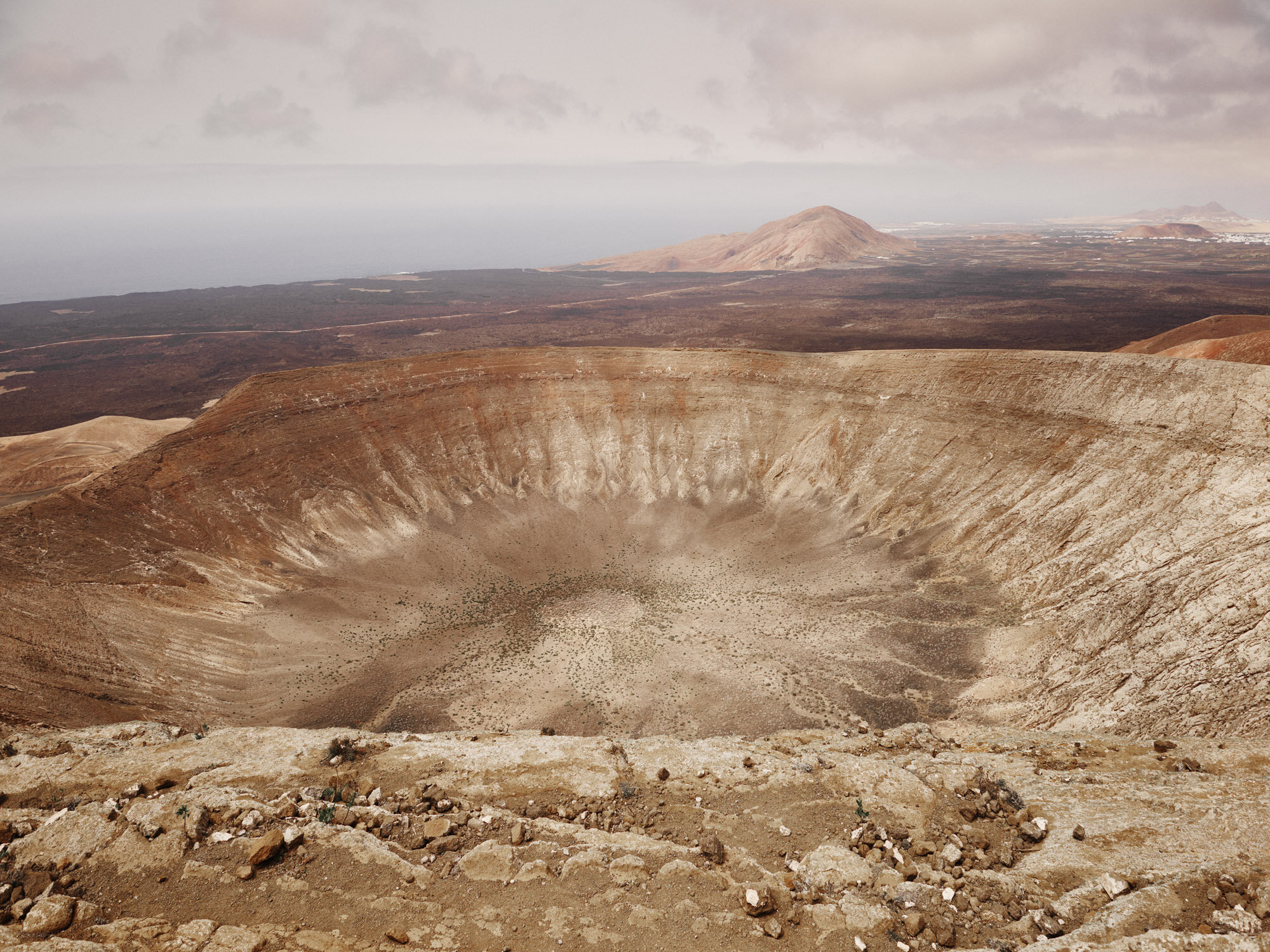 Hiking in Lanzarote: Six incredible trails to hike on the island ...