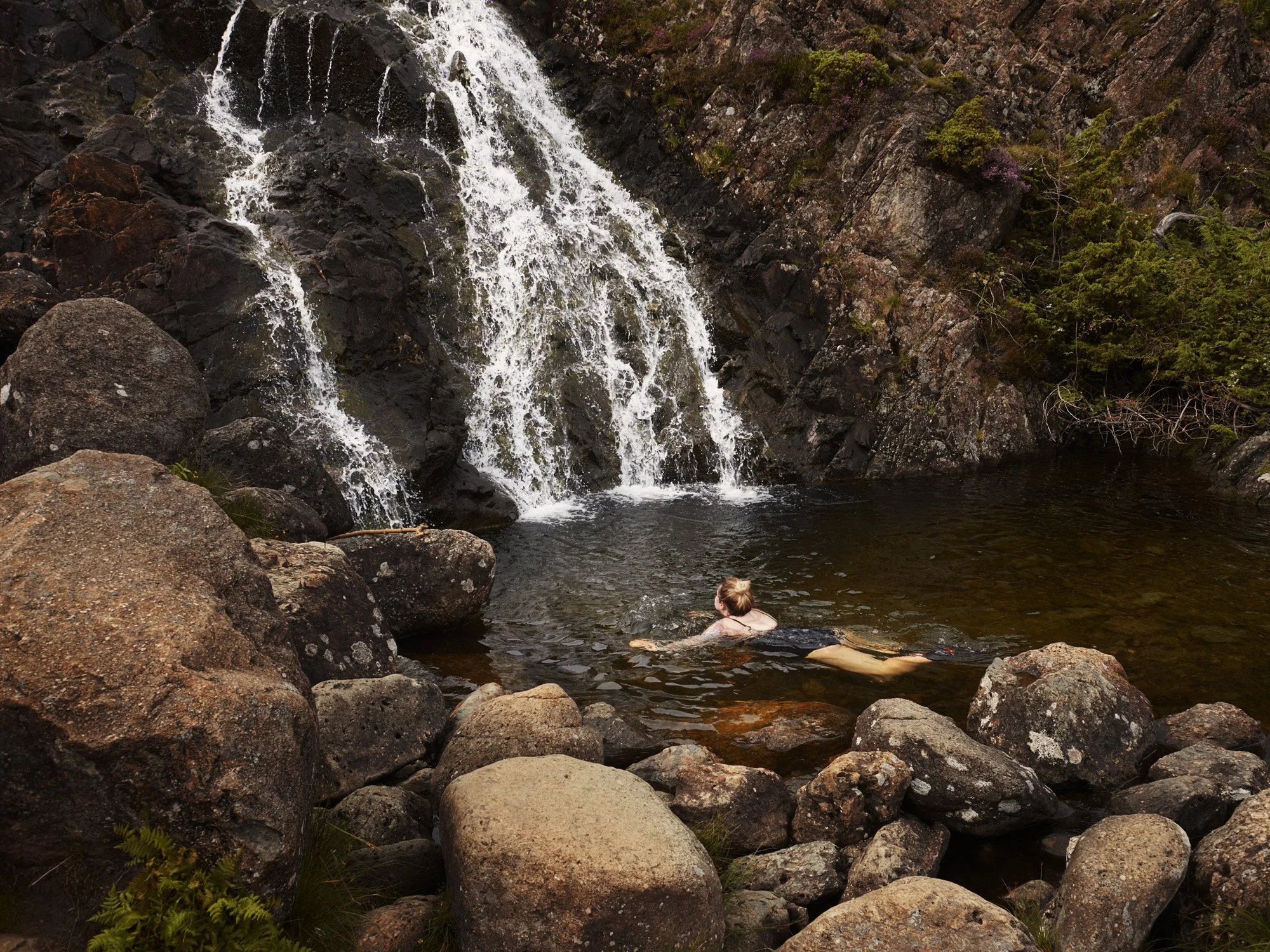 Essential Gear for Cold Water Swimming: As recommended by a year round ...