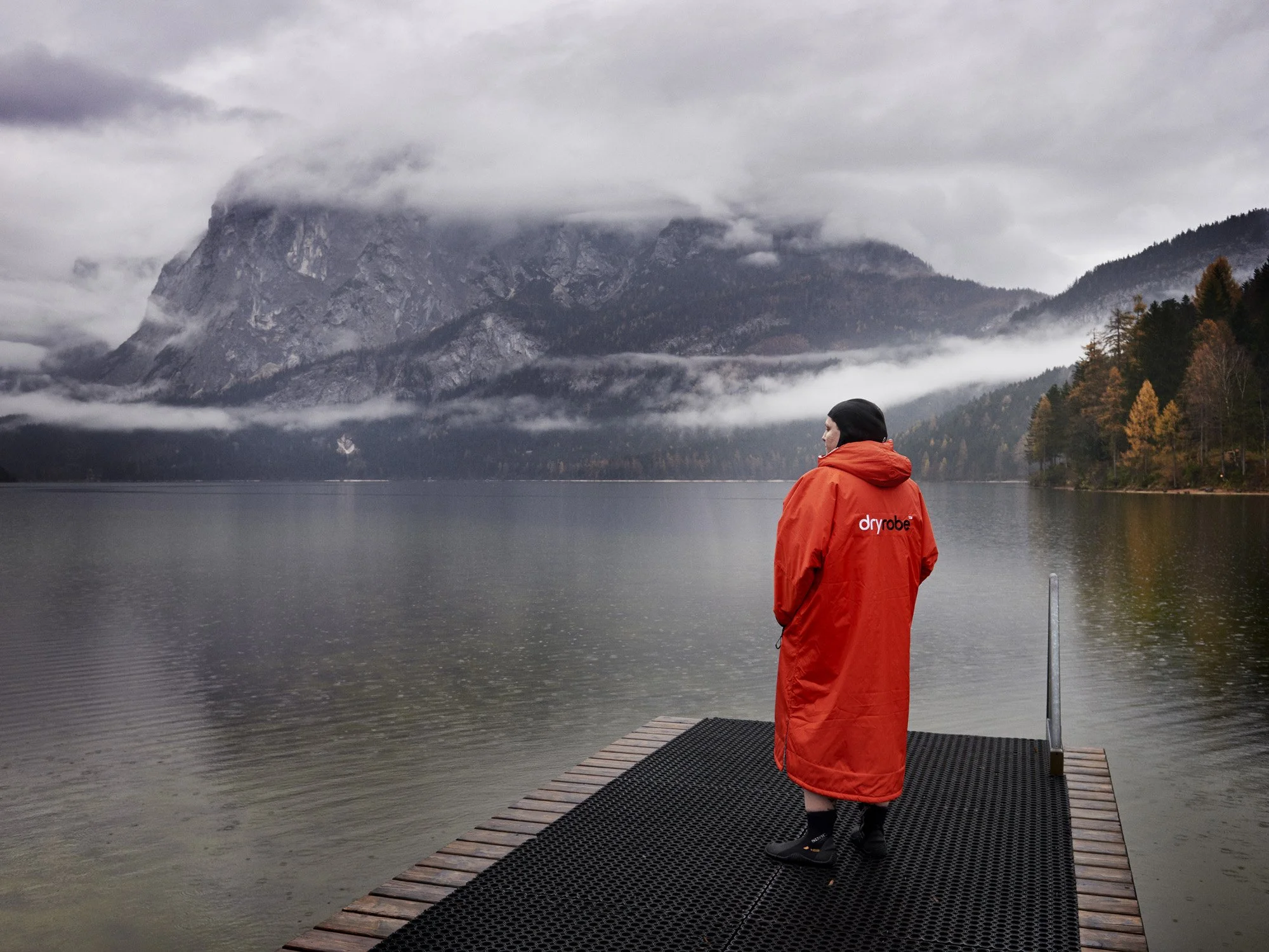 Wild swimming: Finding a sense of peace in cold water immersion — This ...