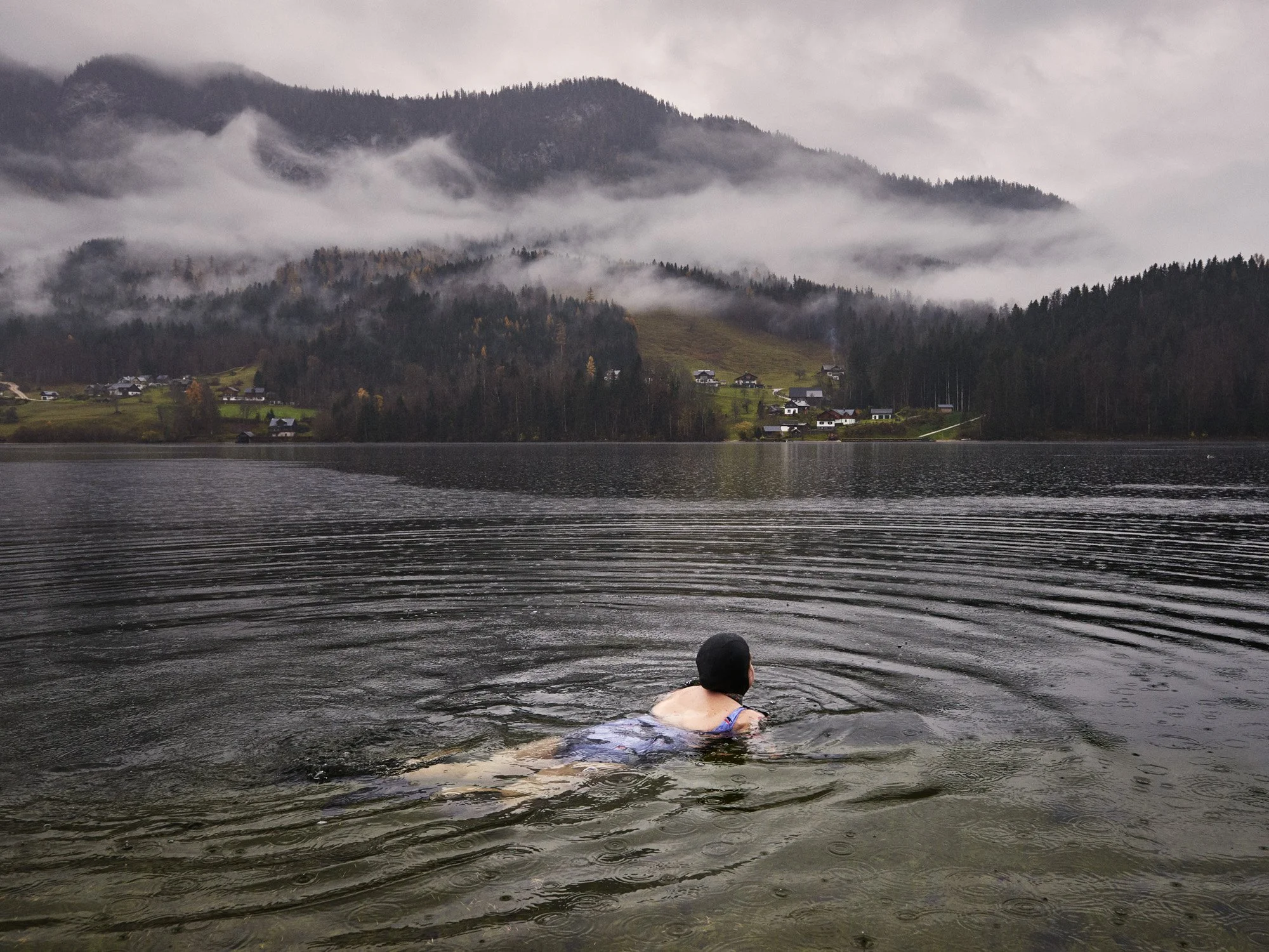 Essential Gear for Cold Water Swimming: As recommended by a year round ...
