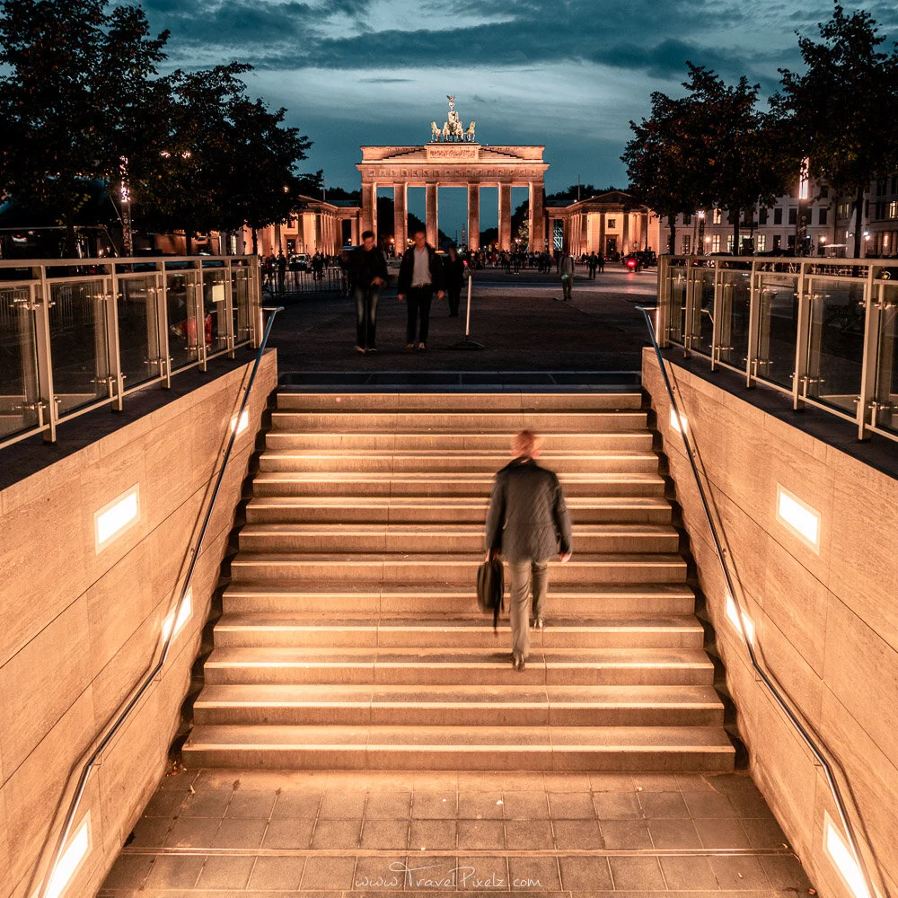 7 Spots to Photograph Brandenburg Gate - A Guide for Travel ...