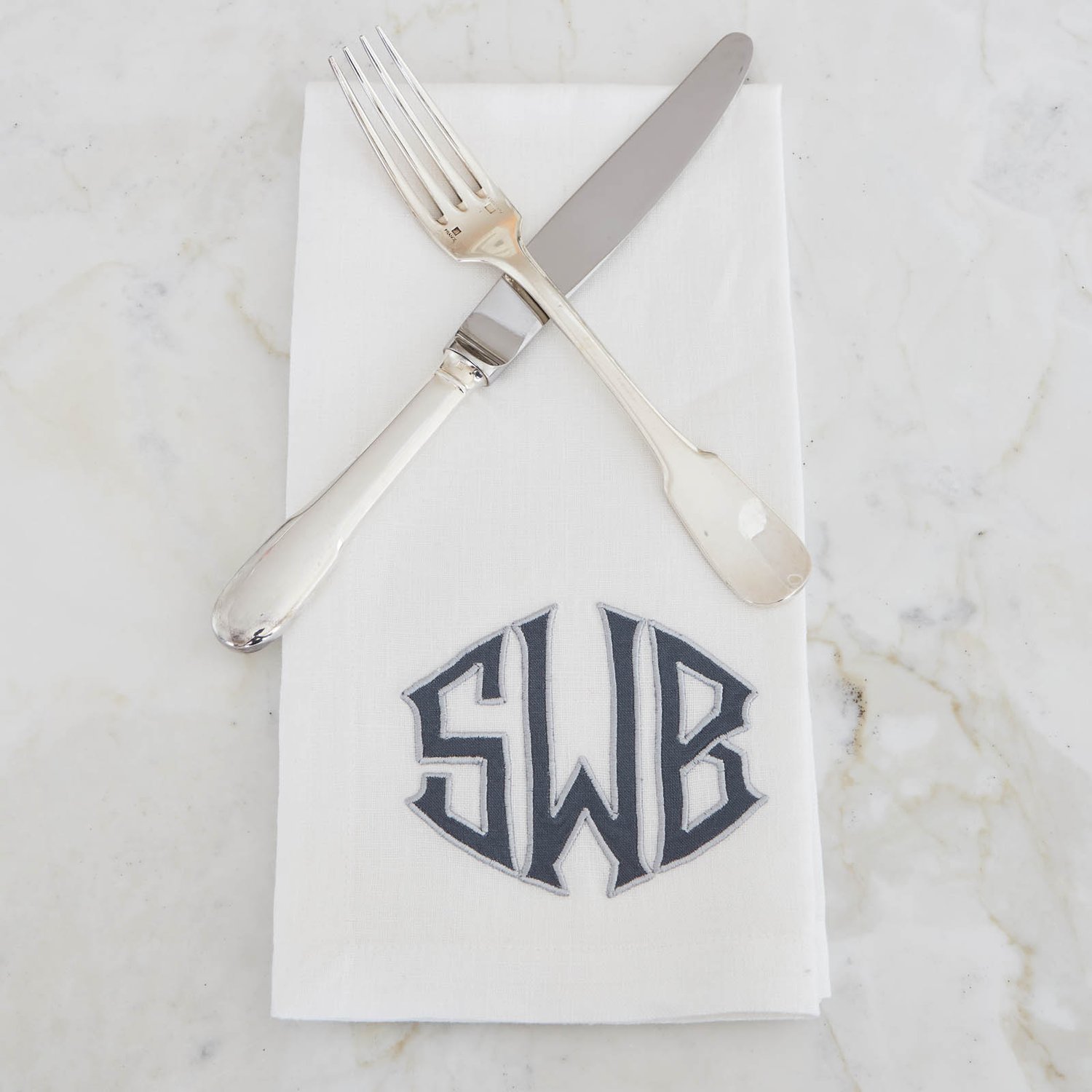DINNER NAPKINS — Walker Valentine