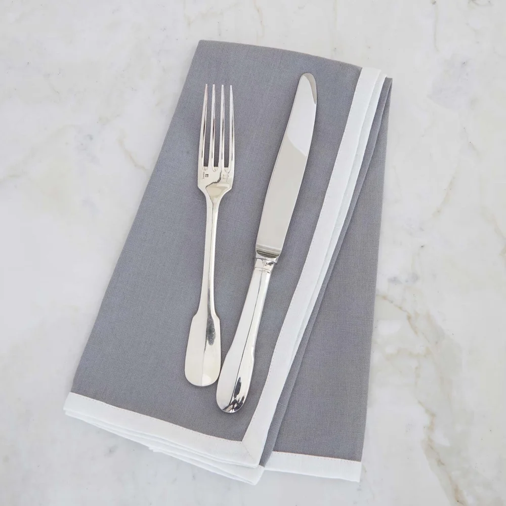 DINNER NAPKINS — Walker Valentine