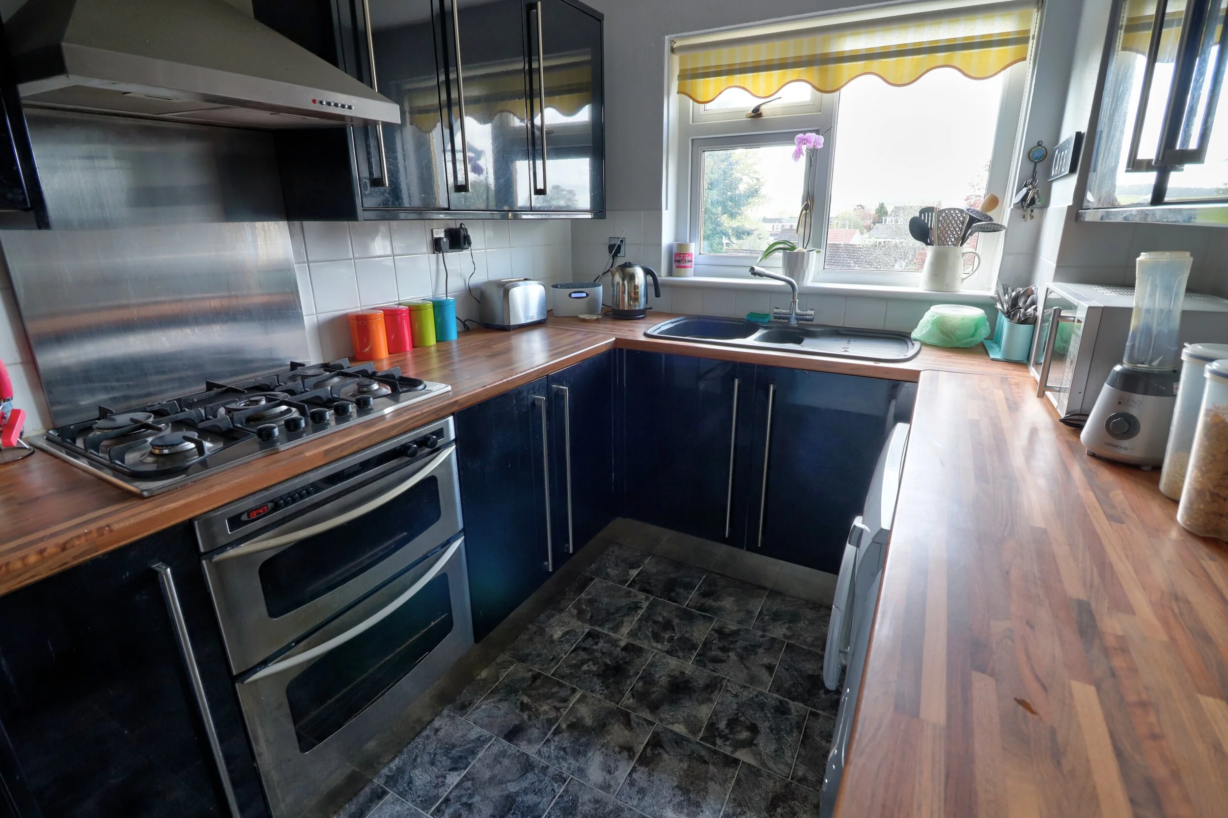 Binghill Road West, Milltimber — Caroline Walker Property Leasing
