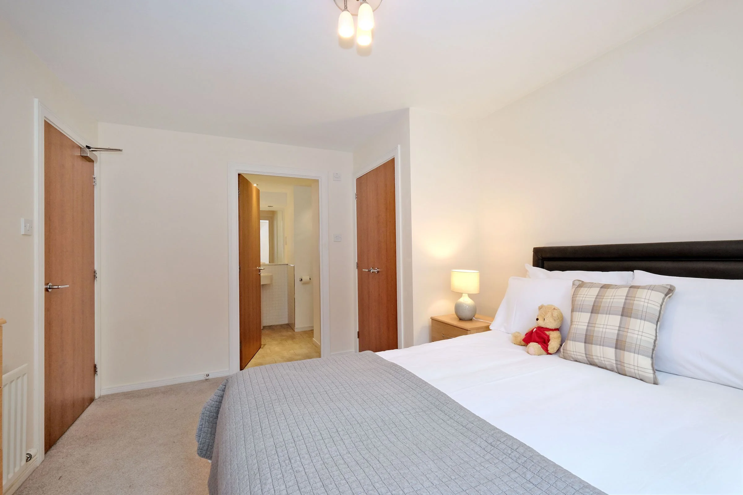 Earls Court, Anderson Drive, Aberdeen — Caroline Walker Property Leasing
