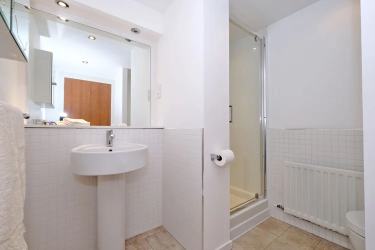 Earls Court, Anderson Drive, Aberdeen — Caroline Walker Property Leasing