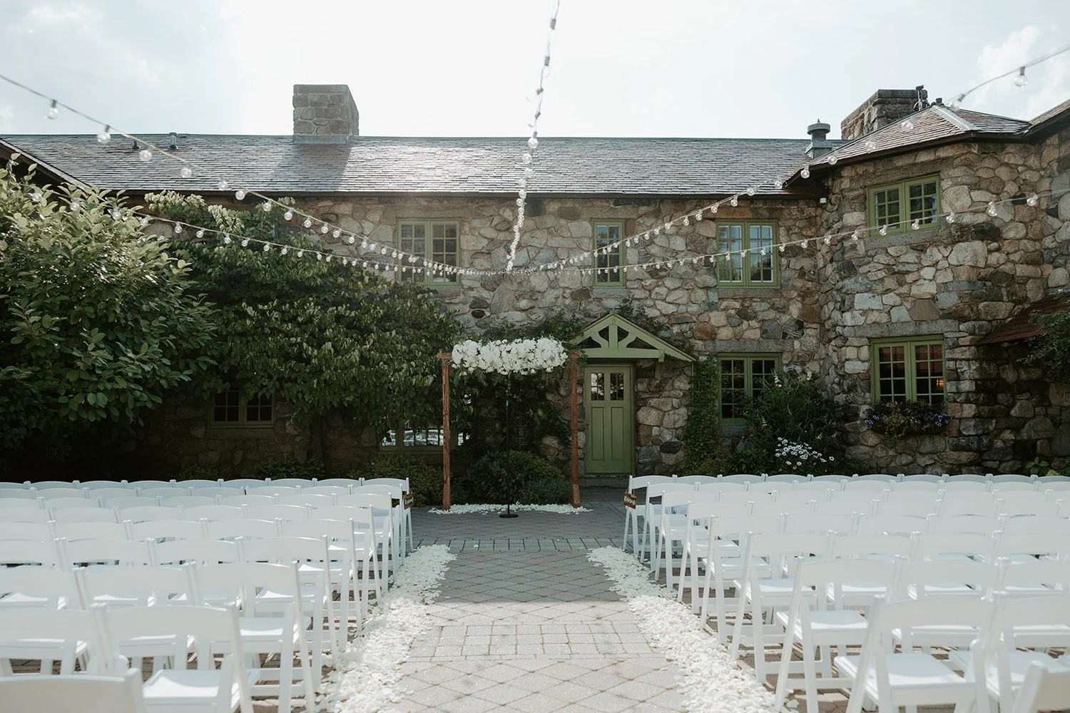 Planning a Wedding at Willowdale Estate — Ashley Olafsson Photography ...