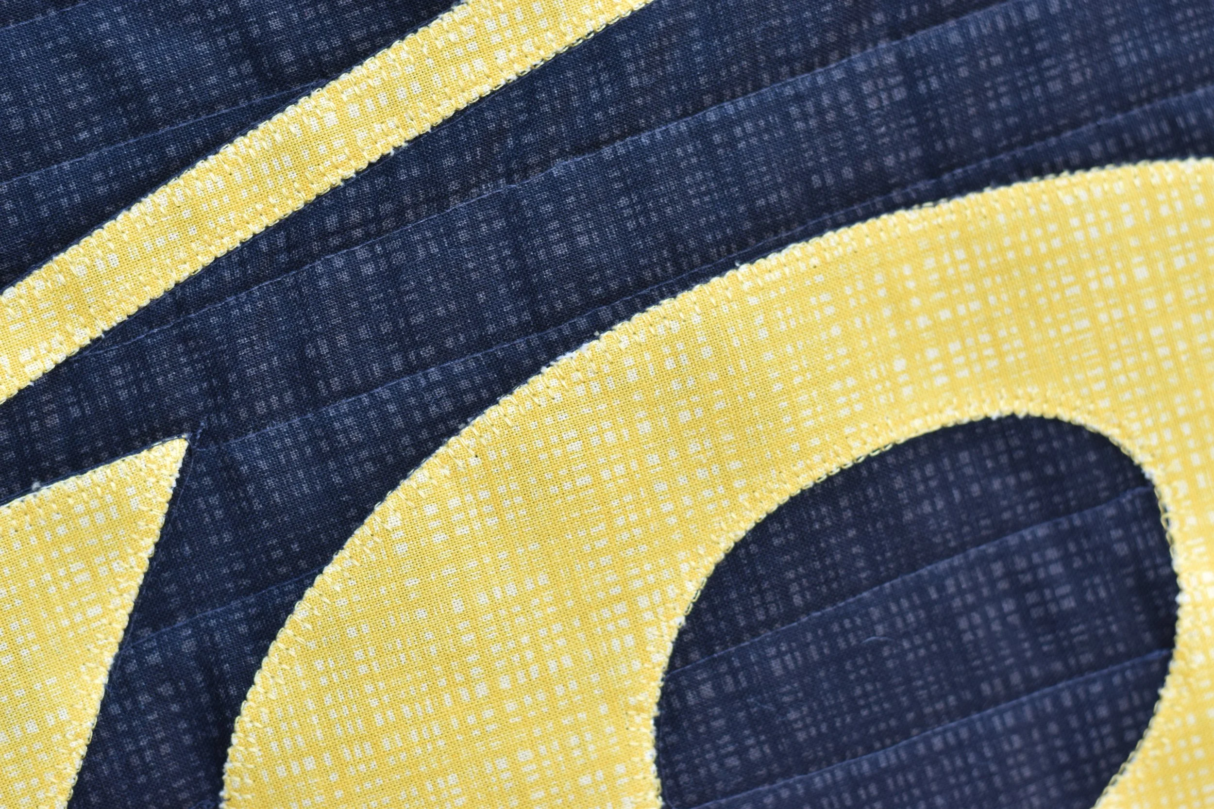 Stadium Quilt {FREE pattern for a beginner friendly striped quilt to ...