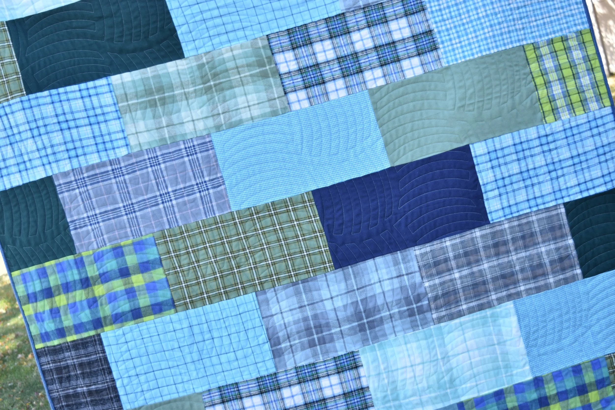 Brick House {a flannel fat quarter quilt!} — Material Girl Quilts