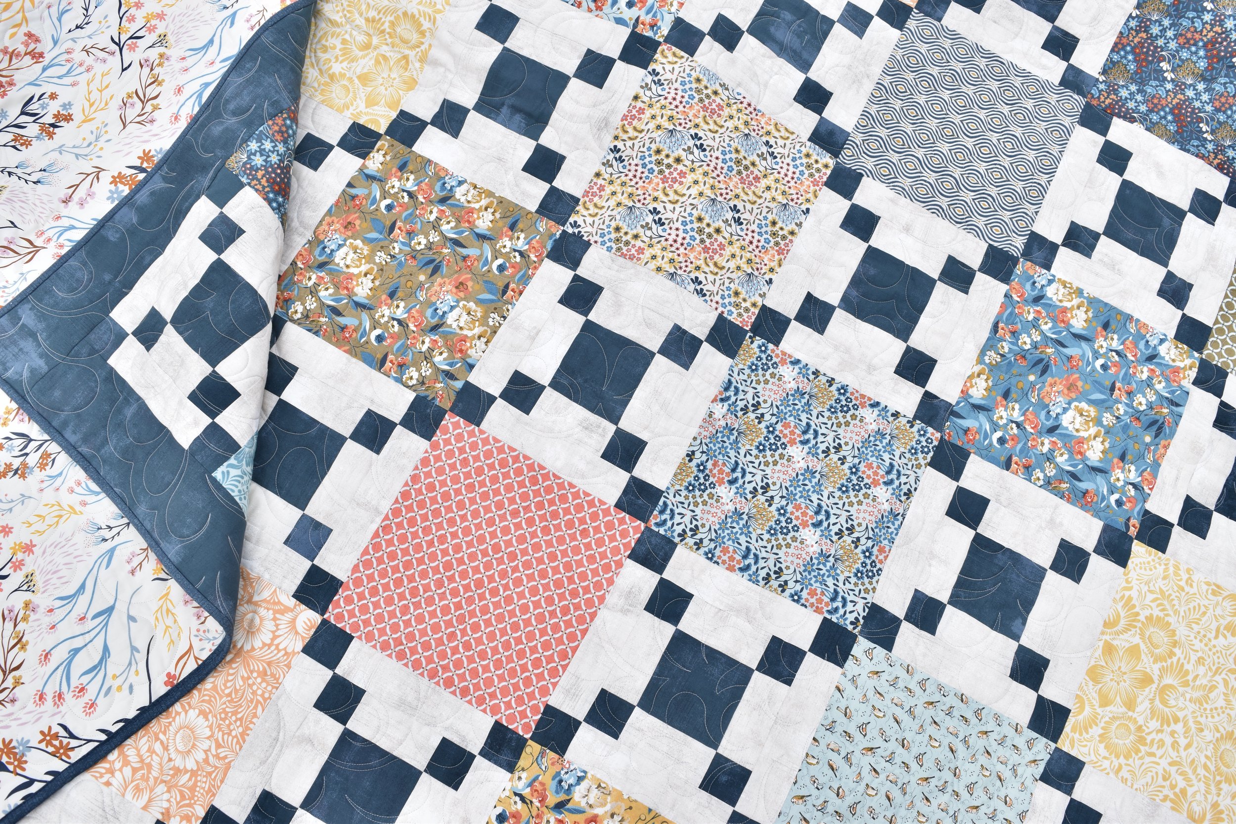 Square Chain quilt {beautiful queen size quilt made with pre-cut 10 ...