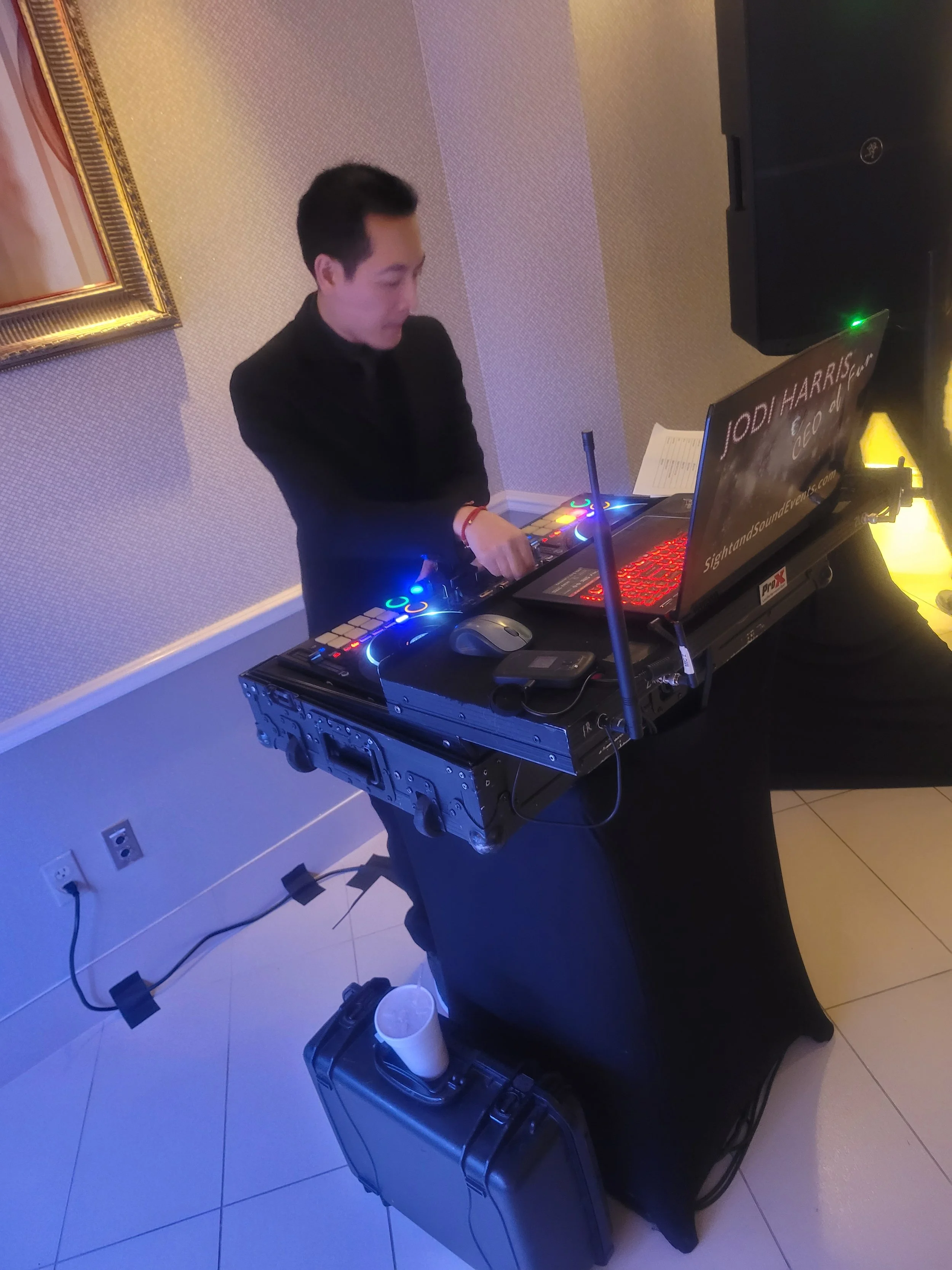 Corporate & Wedding DJ Entertainment Services — DJ Kevmo