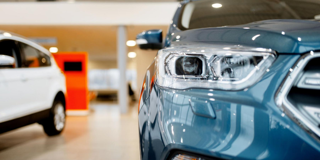La evolución en la venta de autos en línea: showrooms y fotografías ...
