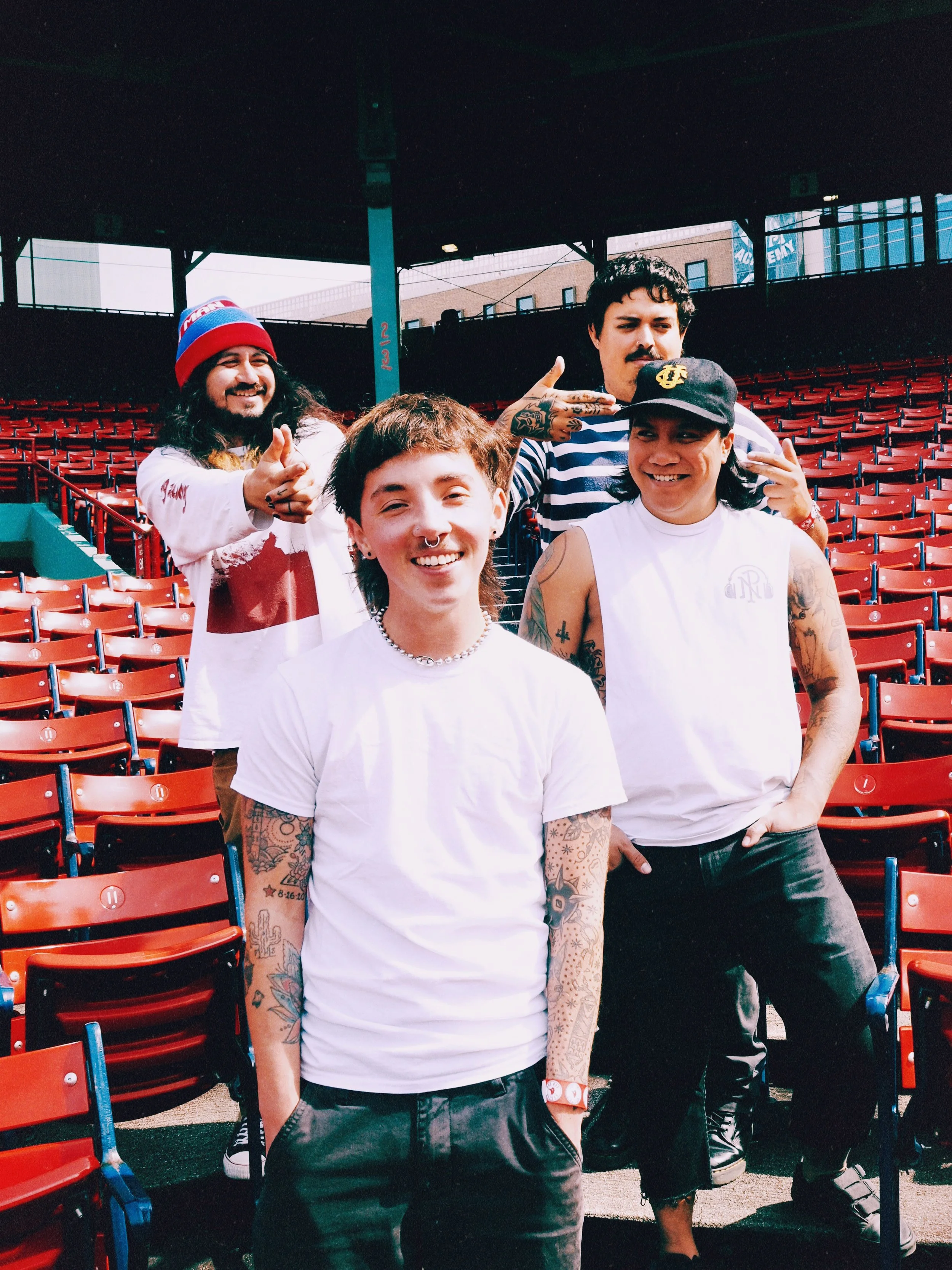 FIELD NOTES: GRUMPSTER DOES THE USA ALONGSIDE JOYCE MANOR AND ...