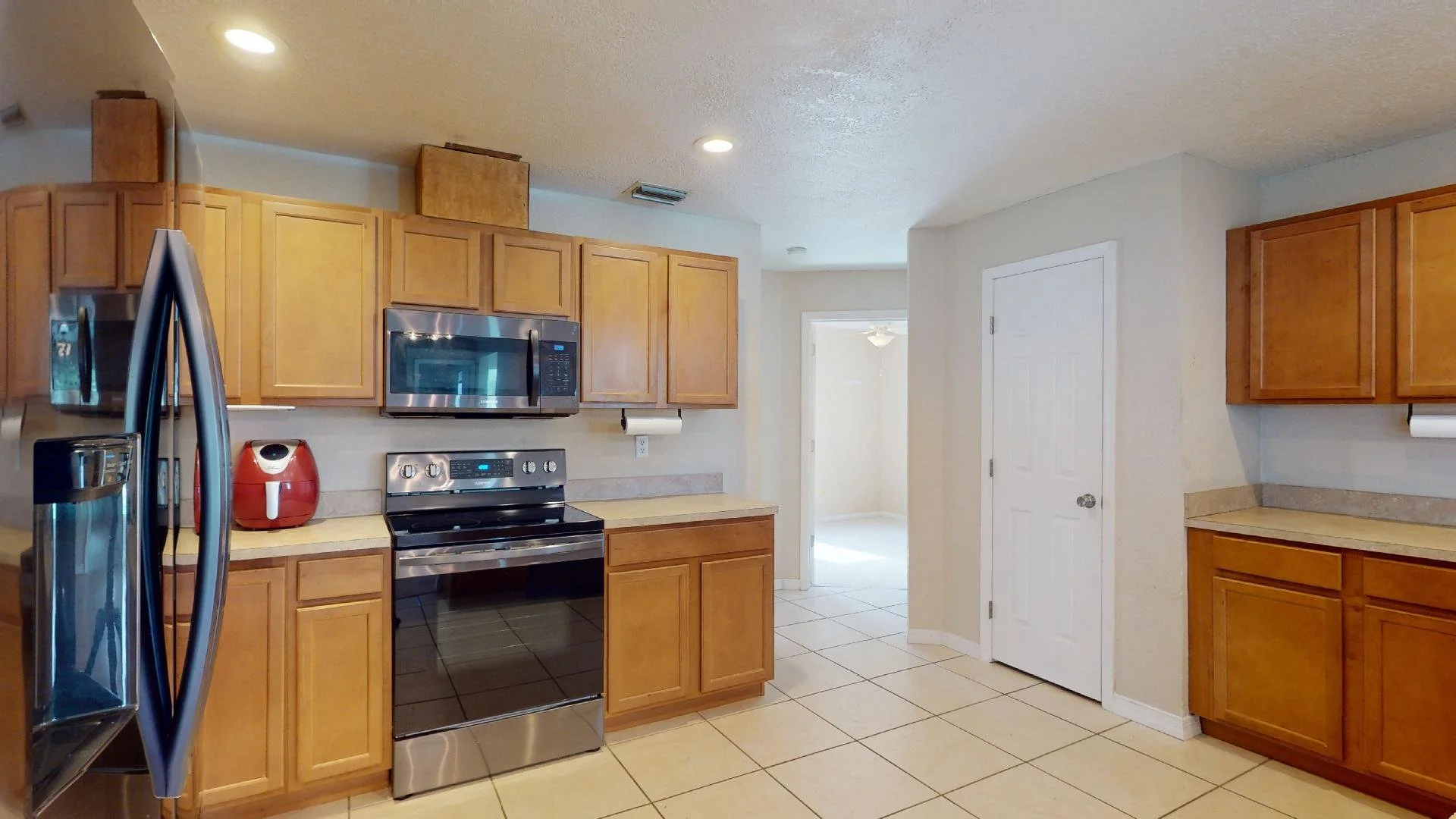 6710 Alazan Ave. — Quattrocchi Real Estate