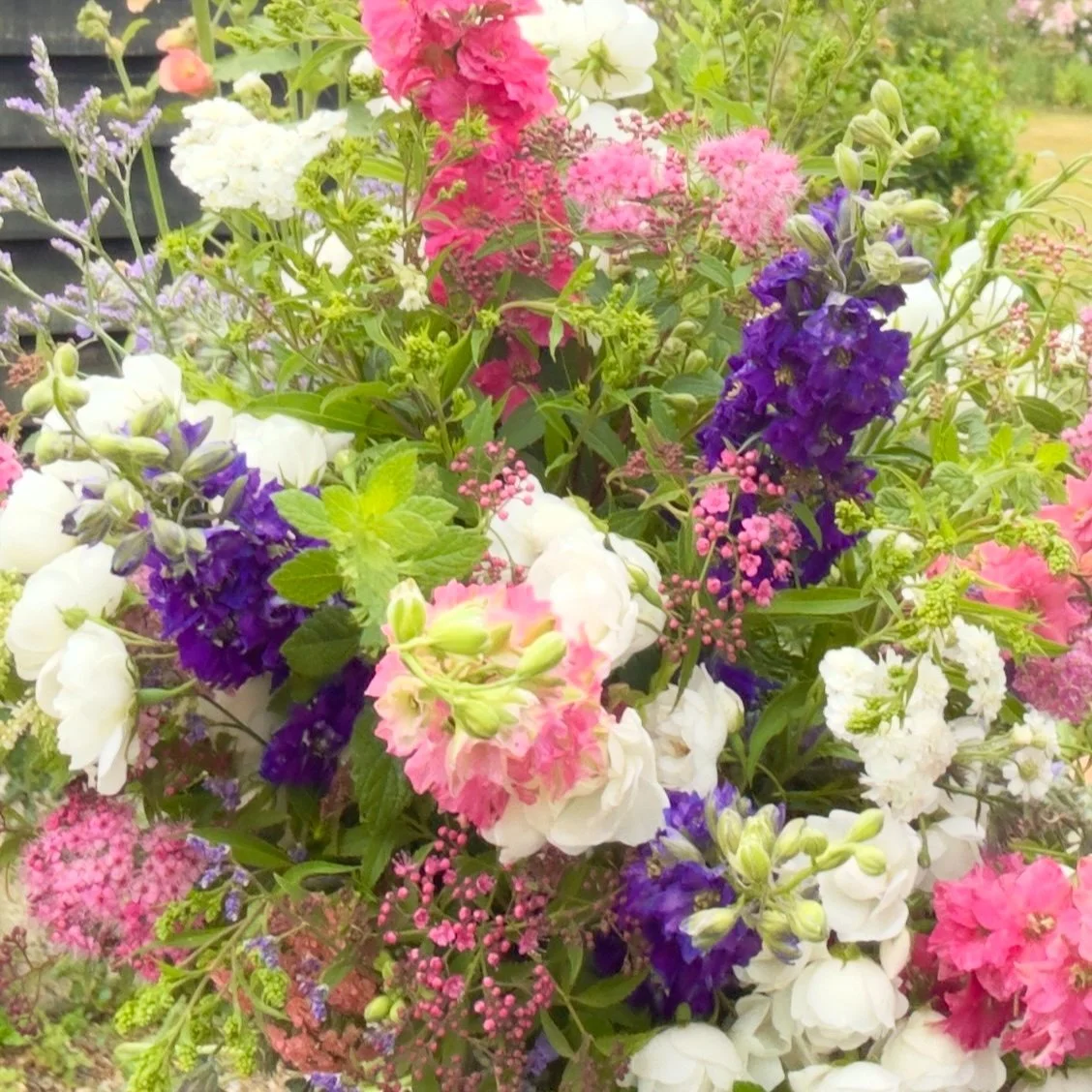 Flowers - Bouquets — Micklems Farm | Art Classes in Berkshire ...