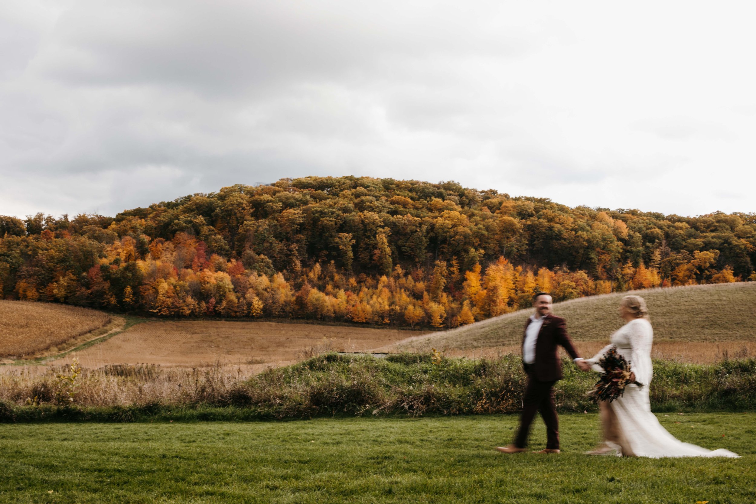 Rustic Wedding Venue Near Minneapolis, MN — The Hidden Meadow & Barn